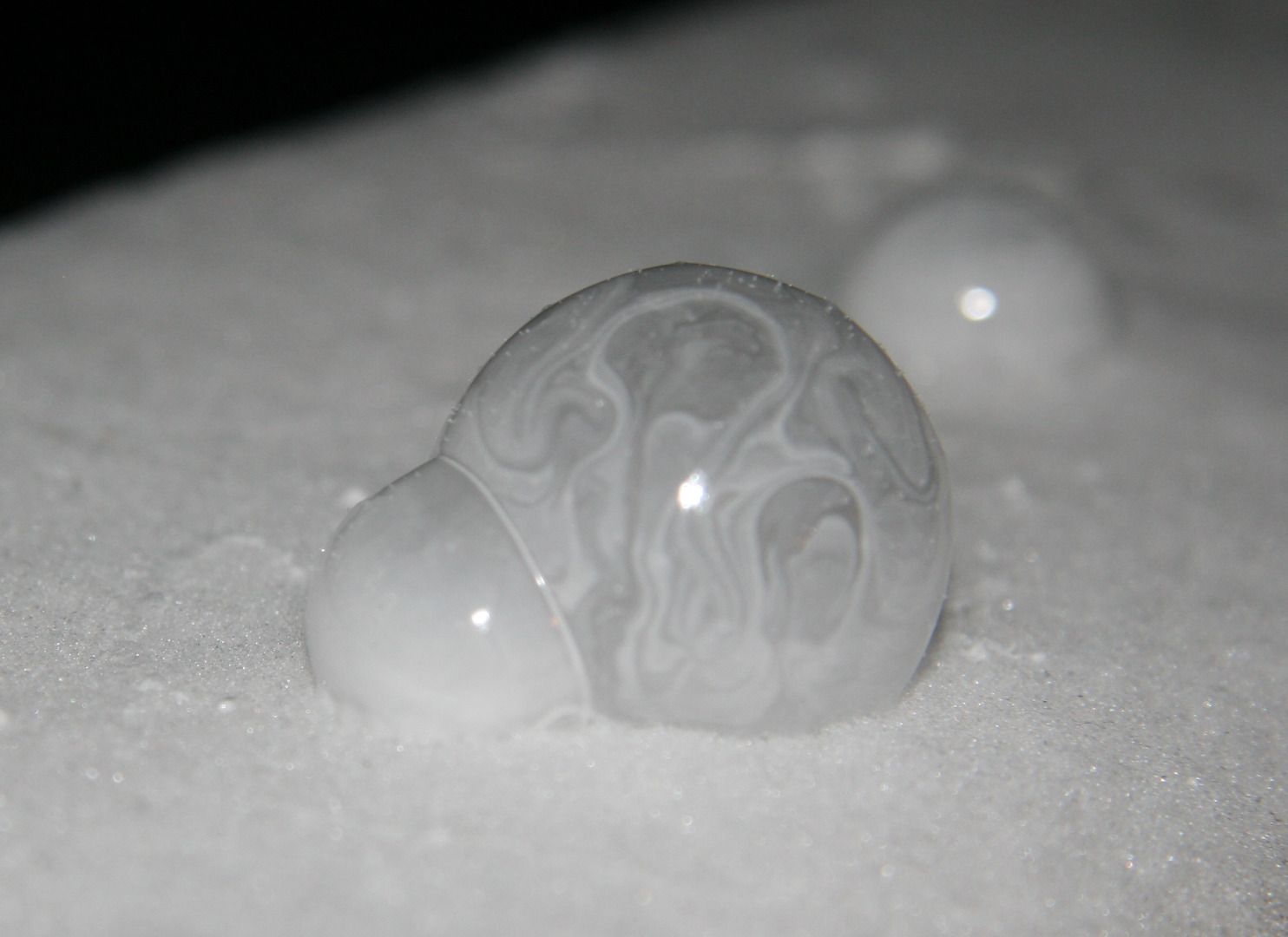 Winter Fun - Frozen Bubbles : 4 Steps (with Pictures) - Instructables