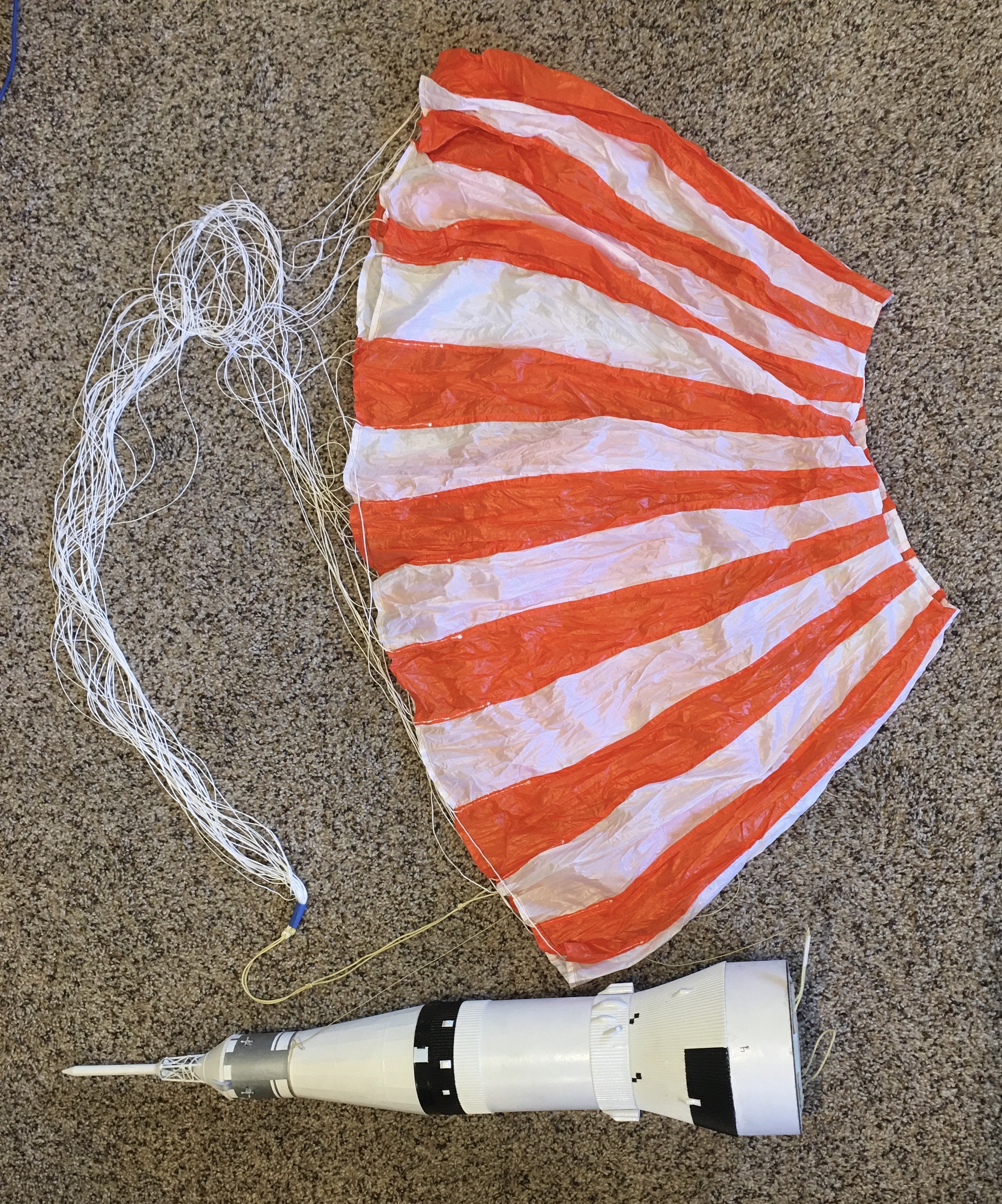 Orange and White Apollo-Style Model Rocket Parachutes : 6 Steps (with ...
