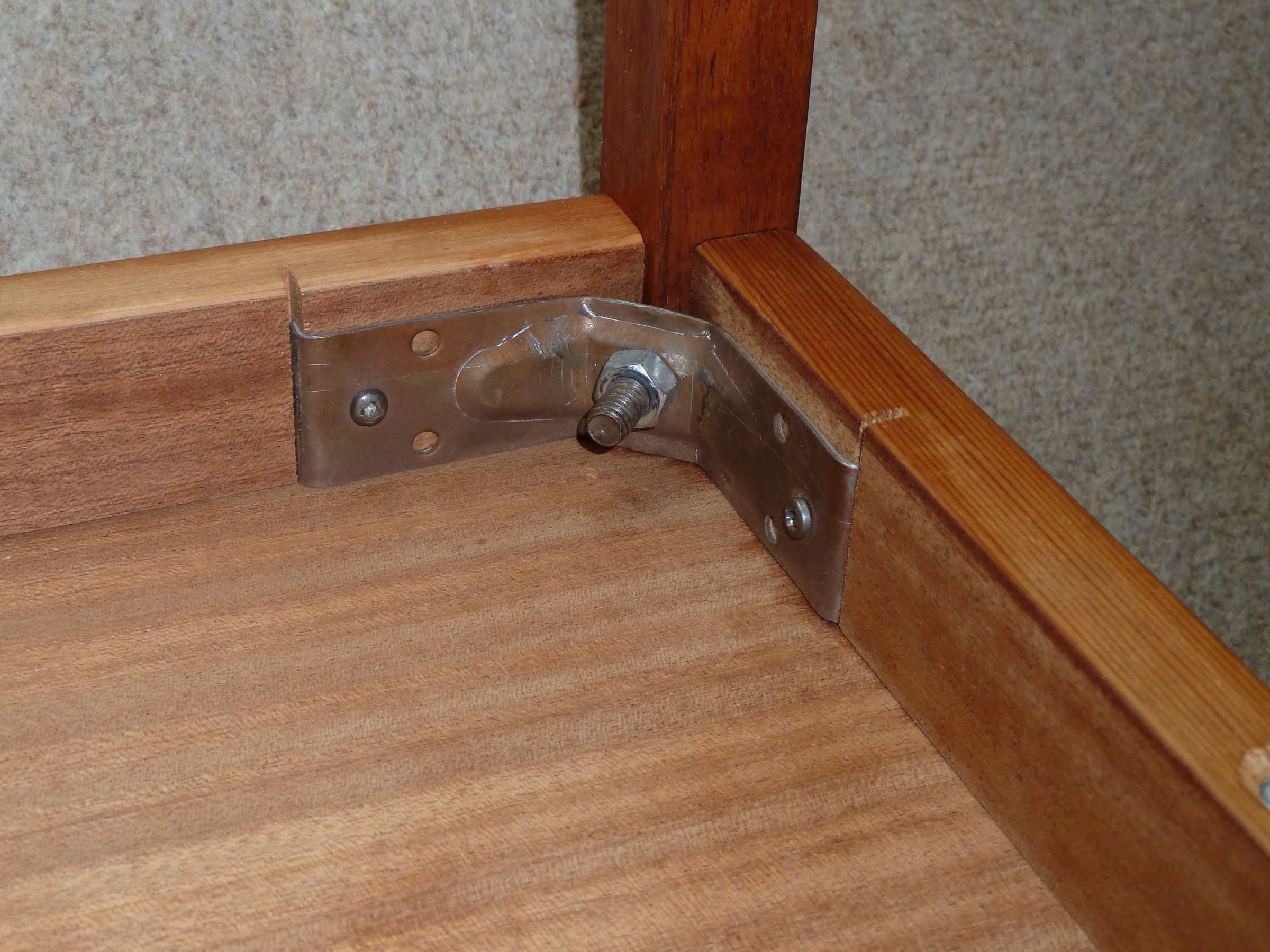 How to Restore Wooden Tables/Furniture : 10 Steps (with Pictures ...