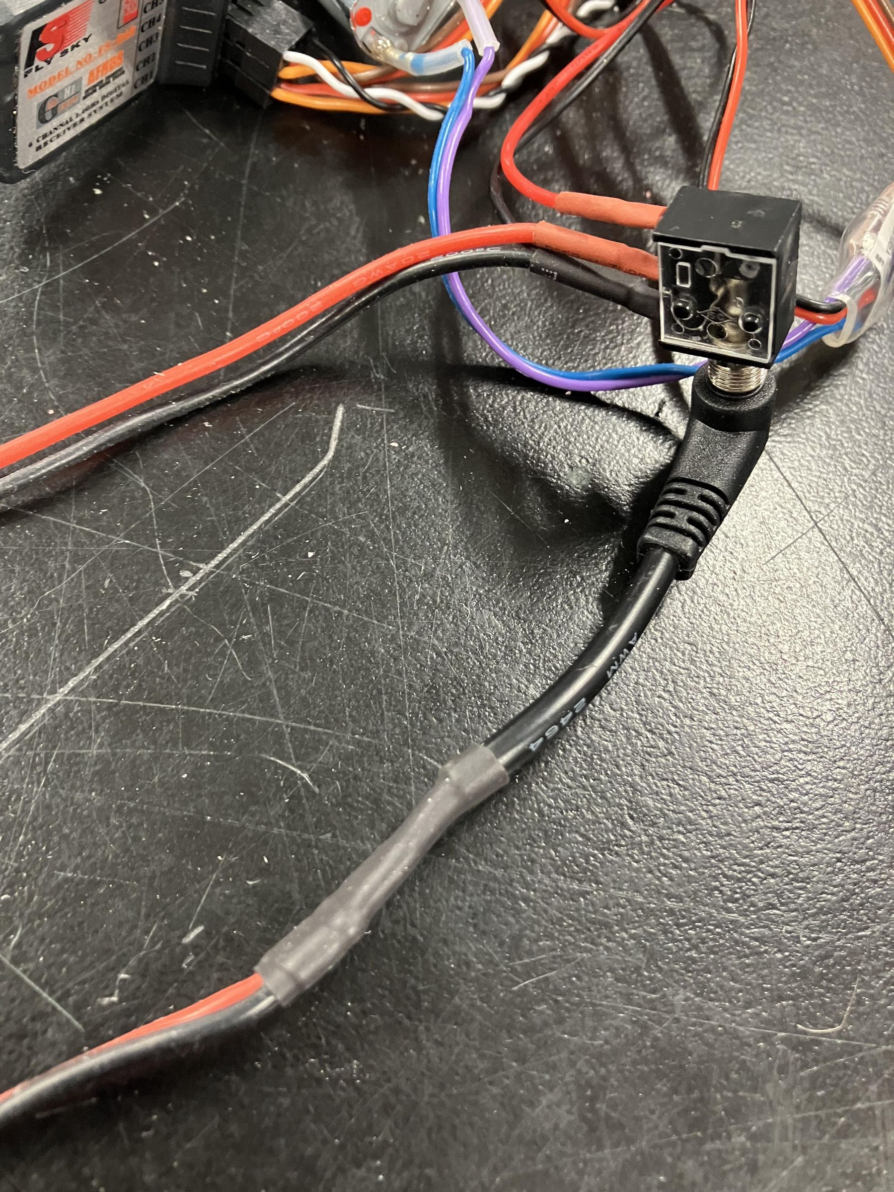 Building the Electronics Inside an Antweight Combat Robot : 6 Steps ...