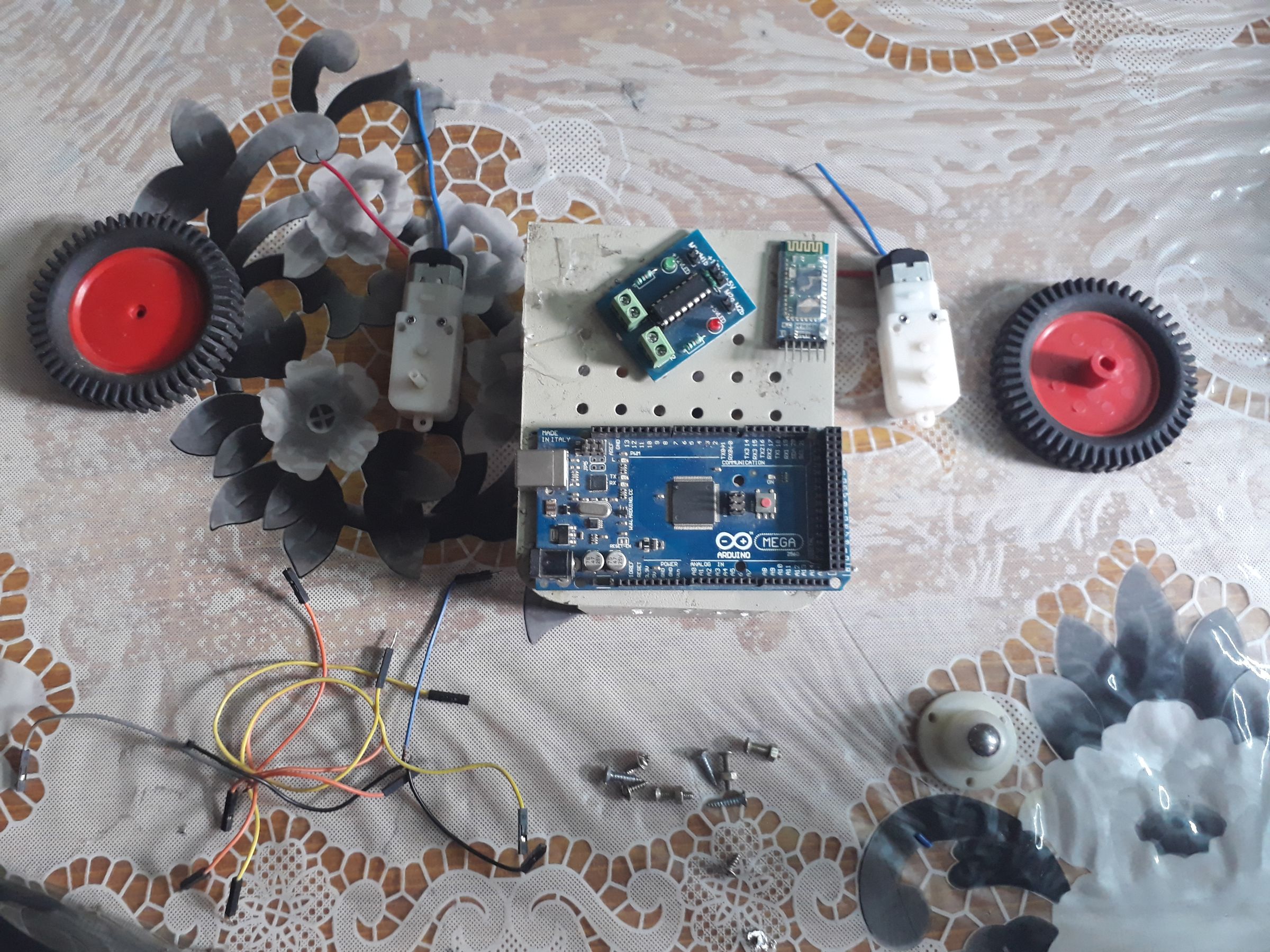 Smartphone Controlled Robot (Ble Bot) : 9 Steps - Instructables