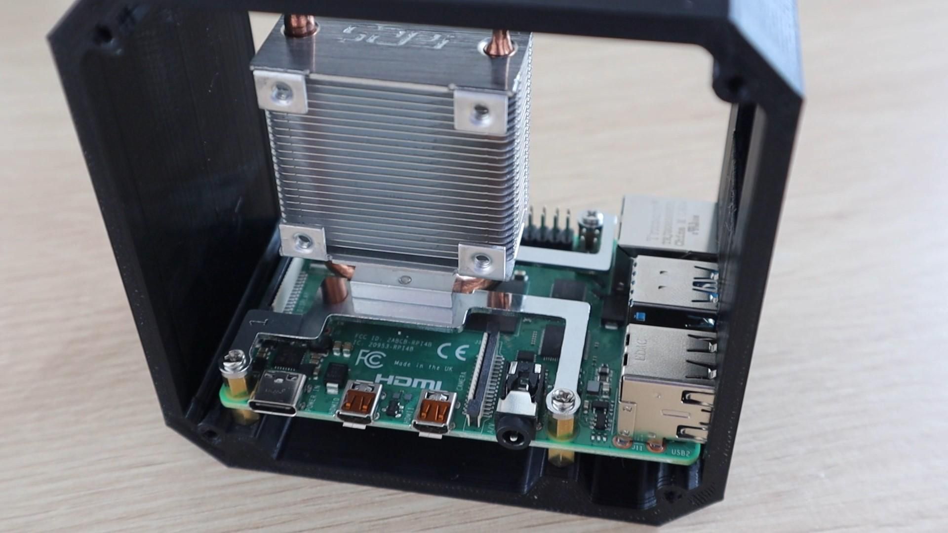 DIY Raspberry Pi Desktop Case With Stats Display : 9 Steps (with ...
