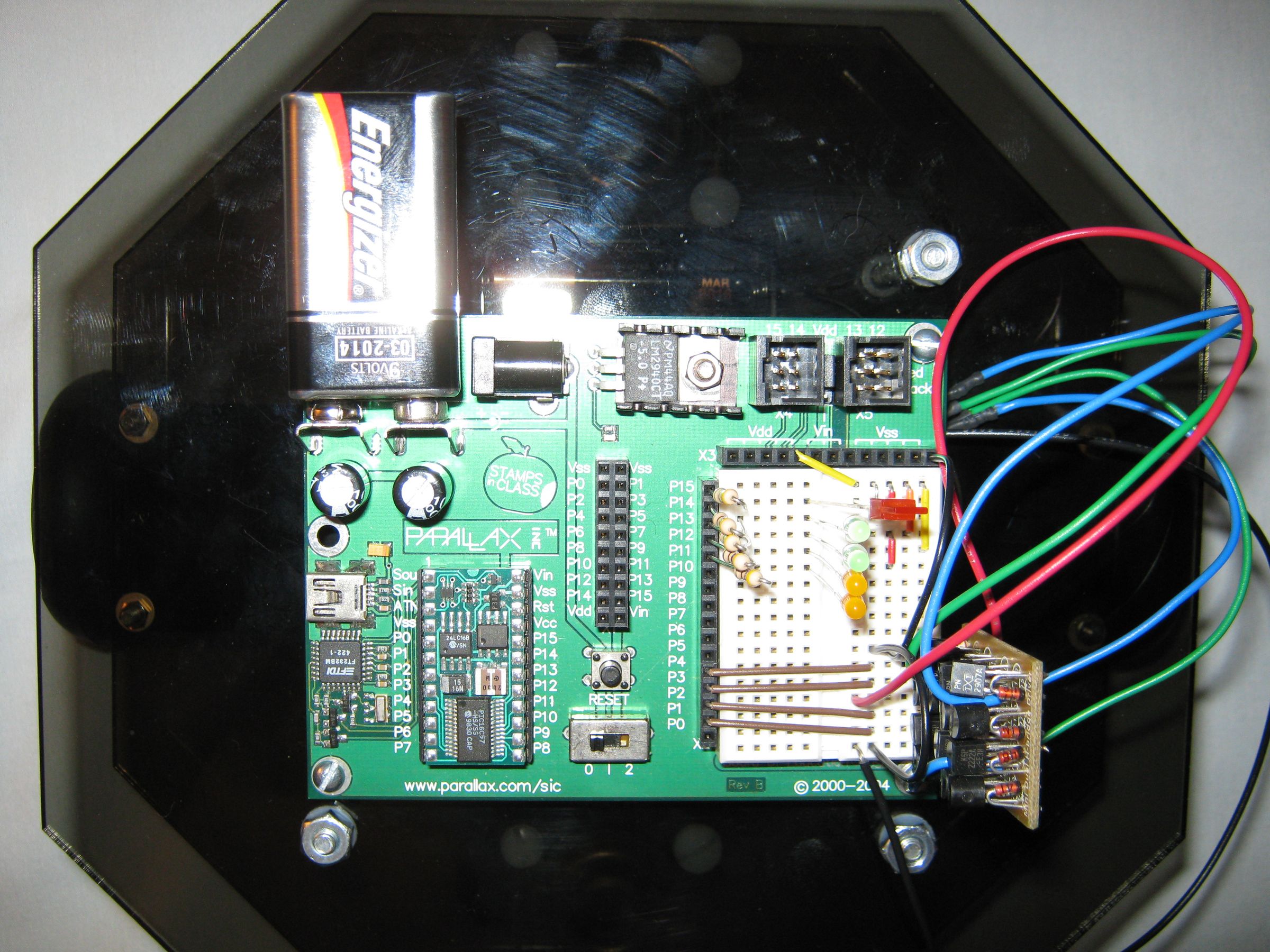 Octagon Acrylic Robot : 16 Steps (with Pictures) - Instructables