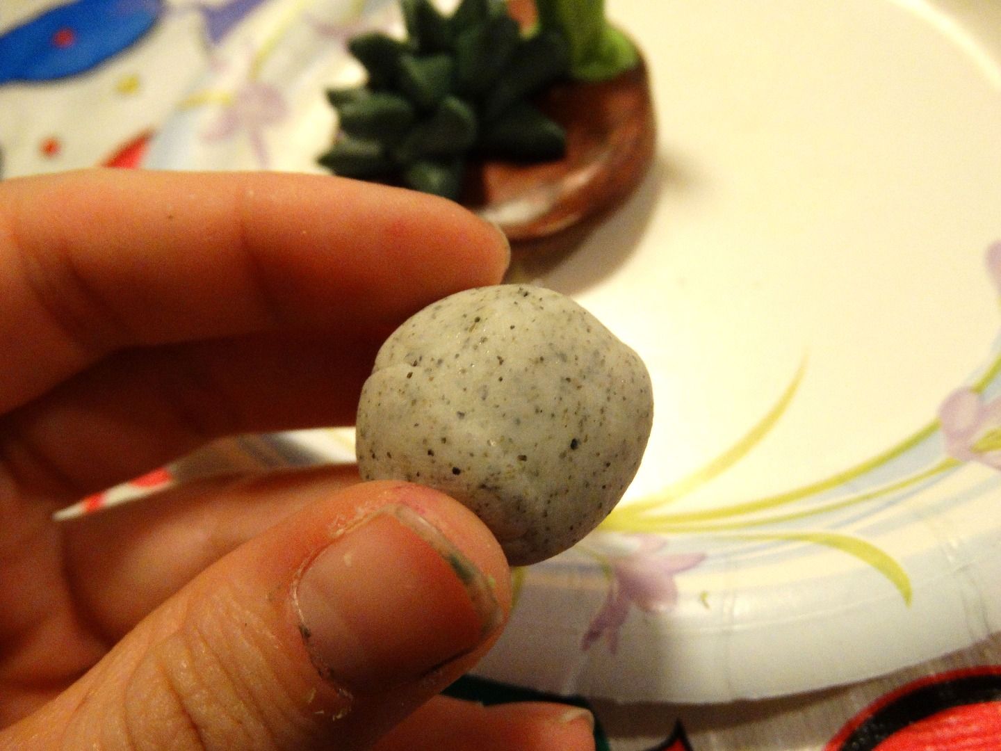 Hanging Lightbulb Terrarium (using Clay) : 15 Steps (with Pictures ...