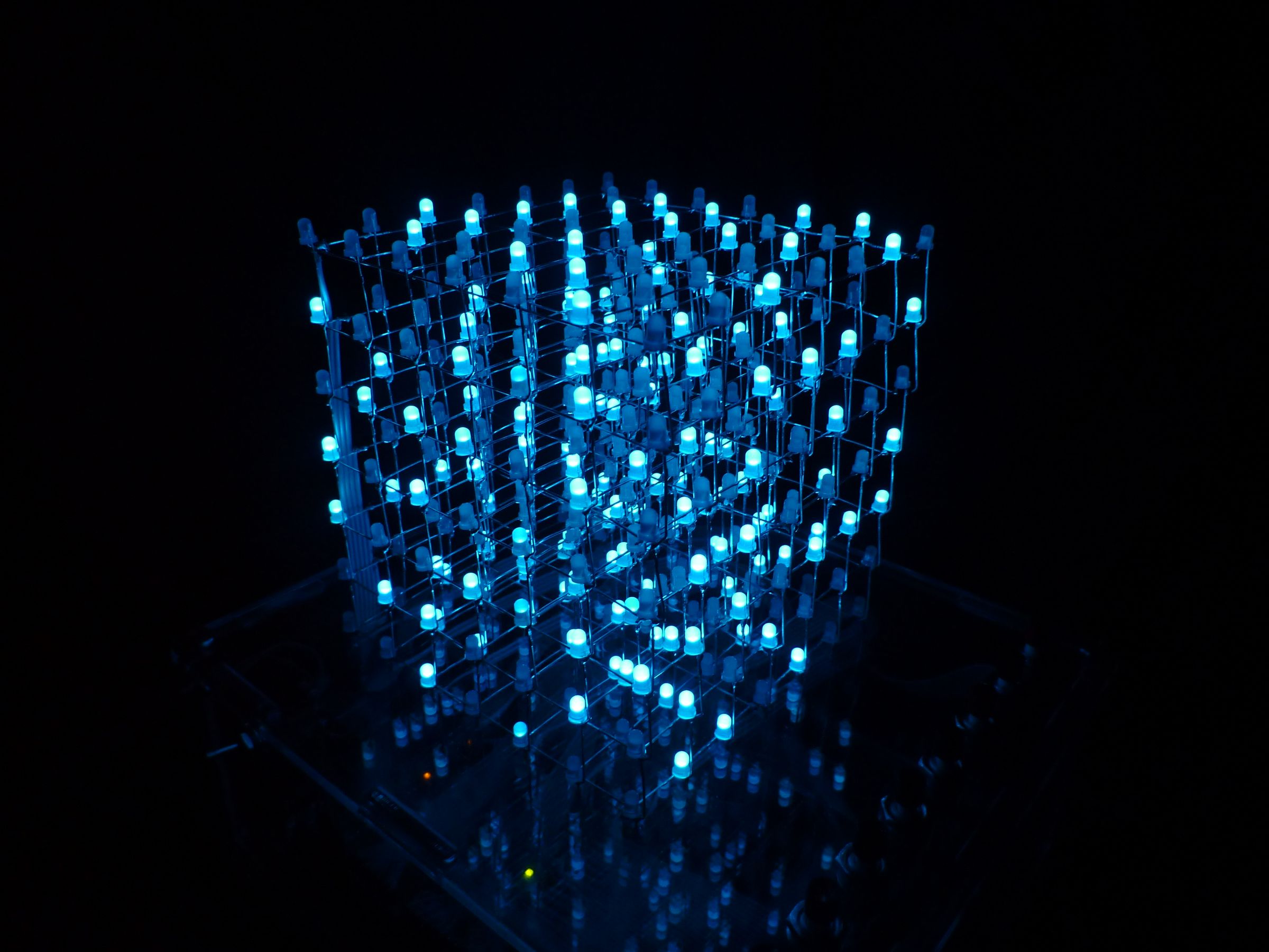 Self-Contained 7x7x7 LED Cube : 26 Steps (with Pictures) - Instructables