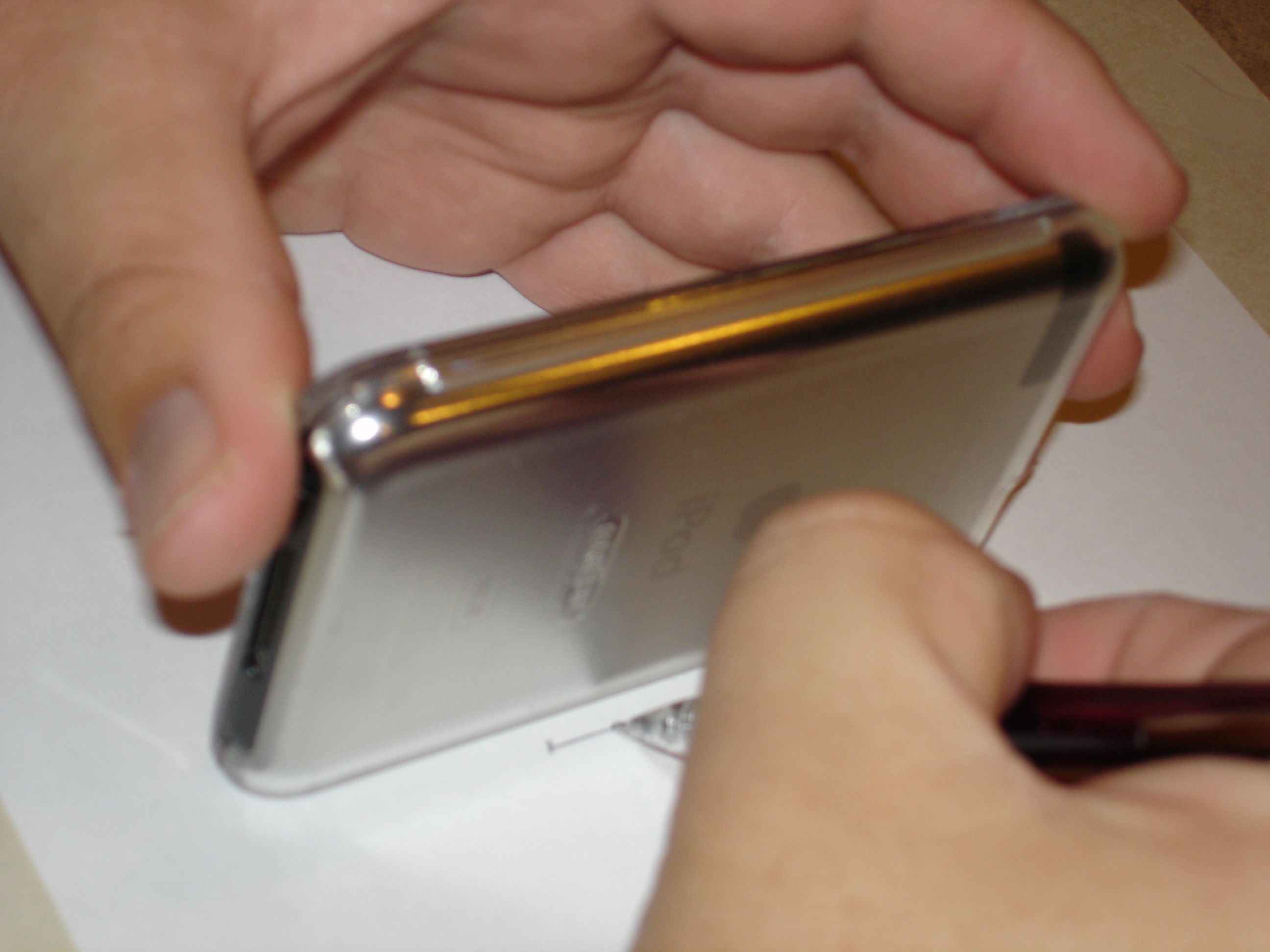 Paperclip IPod Dock : 10 Steps - Instructables