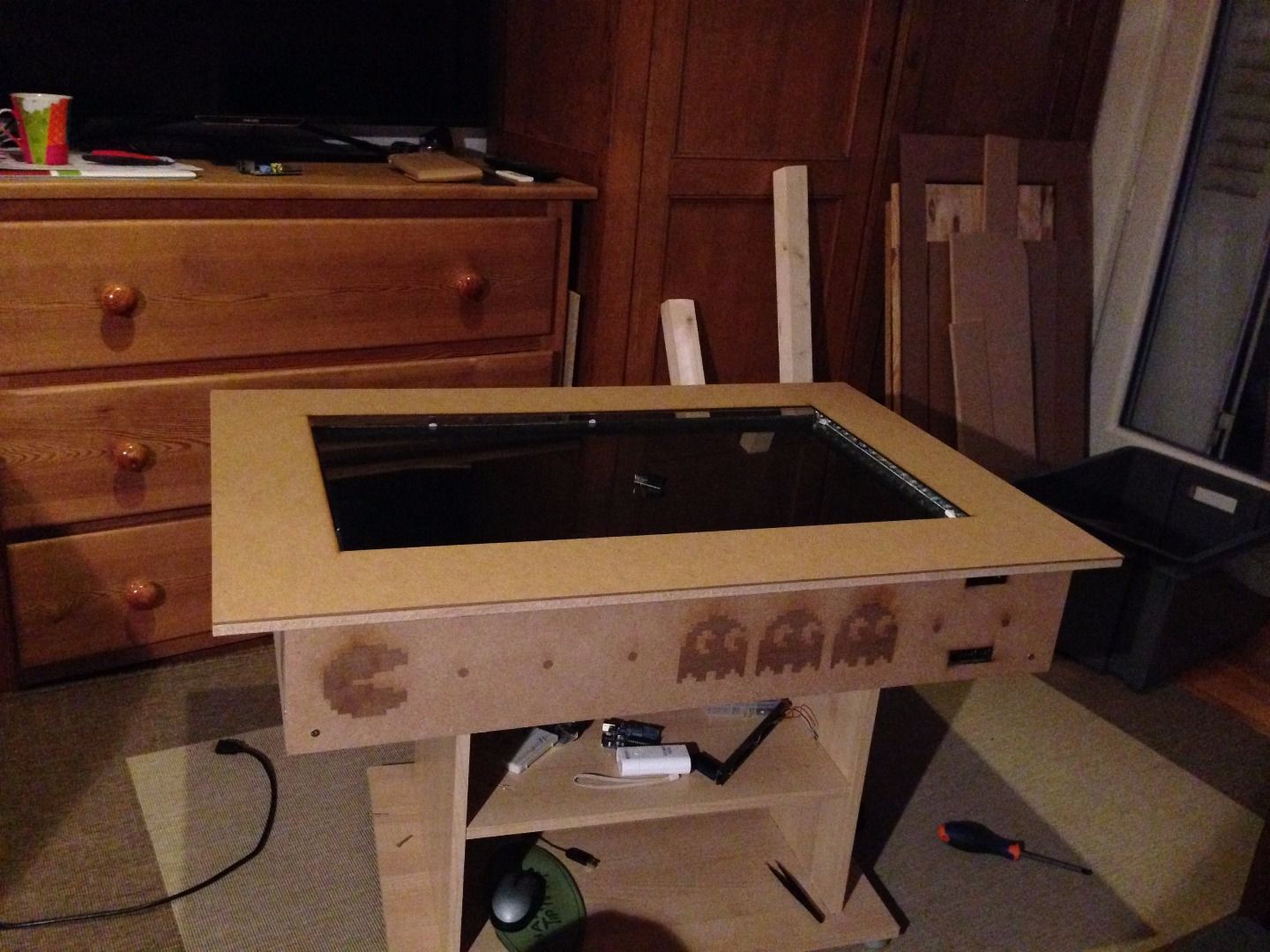 Touch Screen Coffee Table DIY With 32" TV and Low Cost CCD Sensor : 18 ...