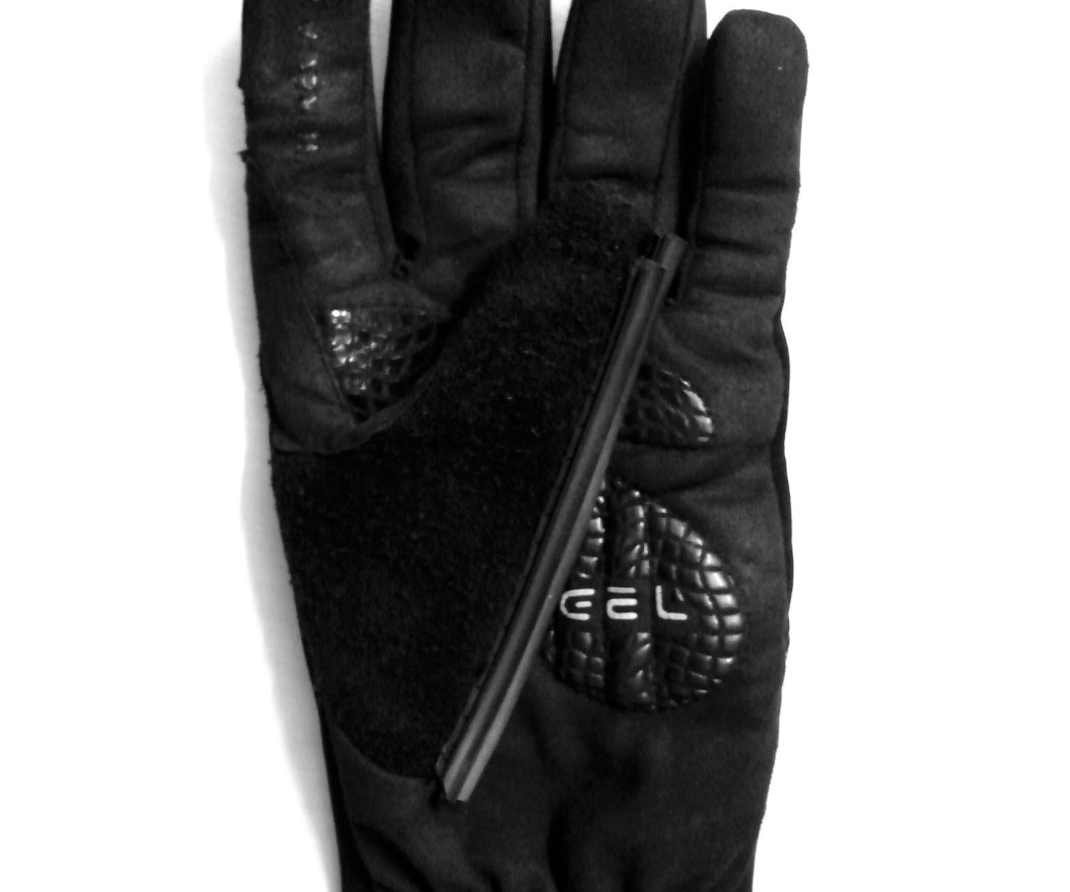Visor Wiper Gloves : 4 Steps - Instructables