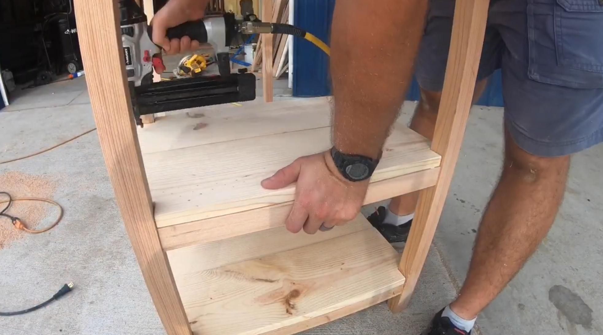 How to Build a Small Desk : 14 Steps (with Pictures) - Instructables