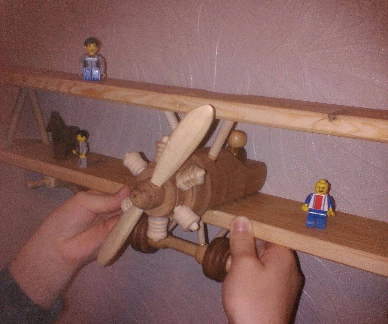 Biplane Shelf : 11 Steps (with Pictures) - Instructables