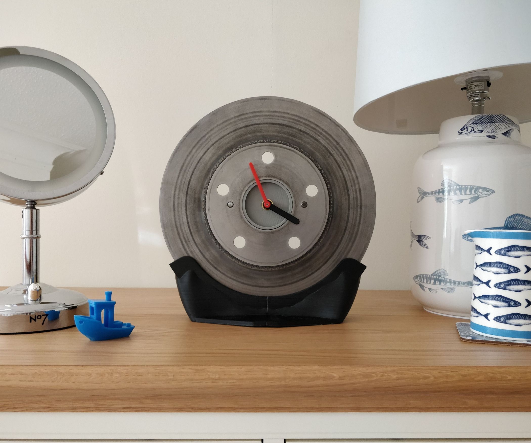 Brake Disc Clock : 8 Steps (with Pictures) - Instructables