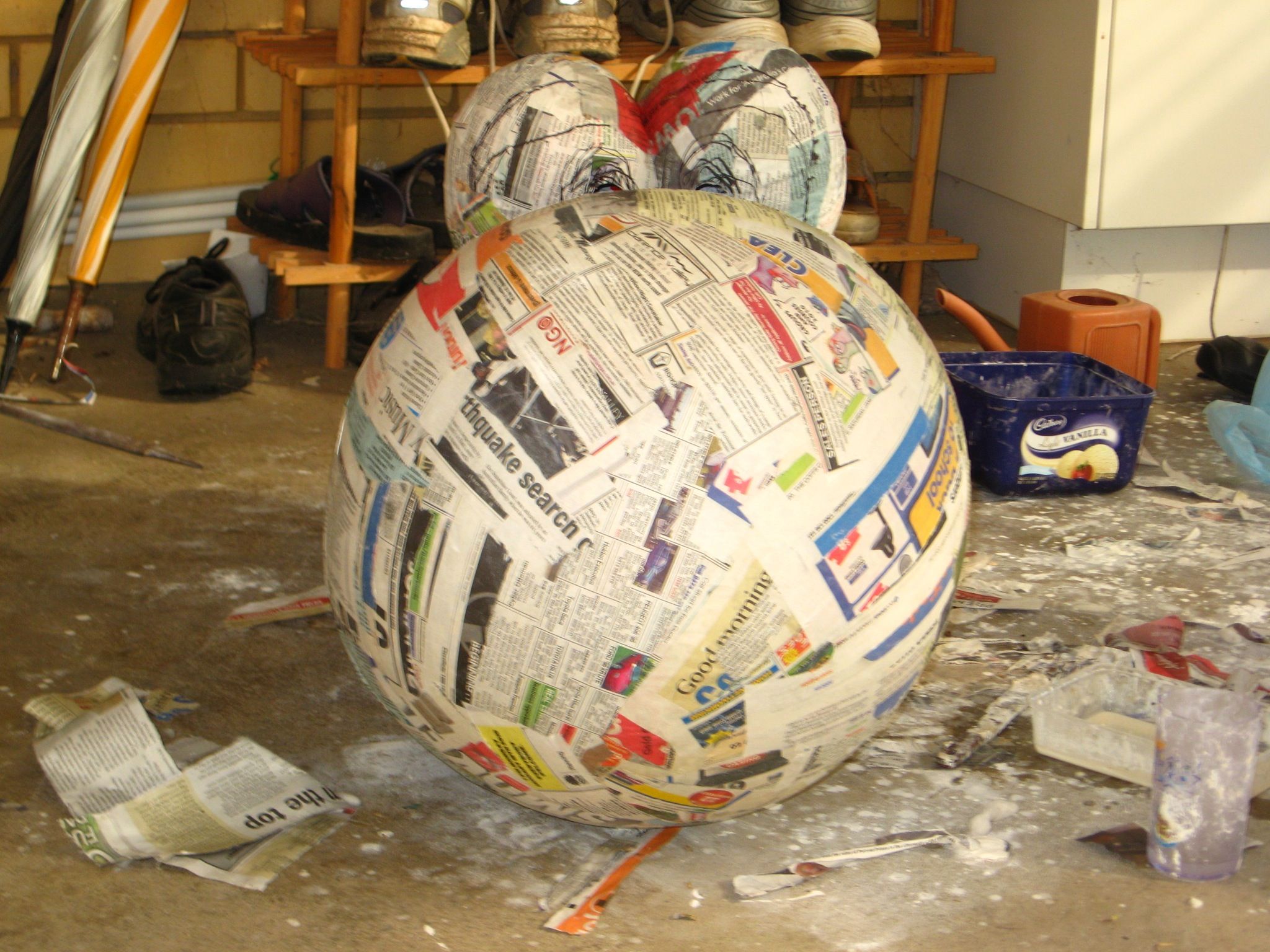 How to Make a Yoshi Costume : 12 Steps (with Pictures) - Instructables