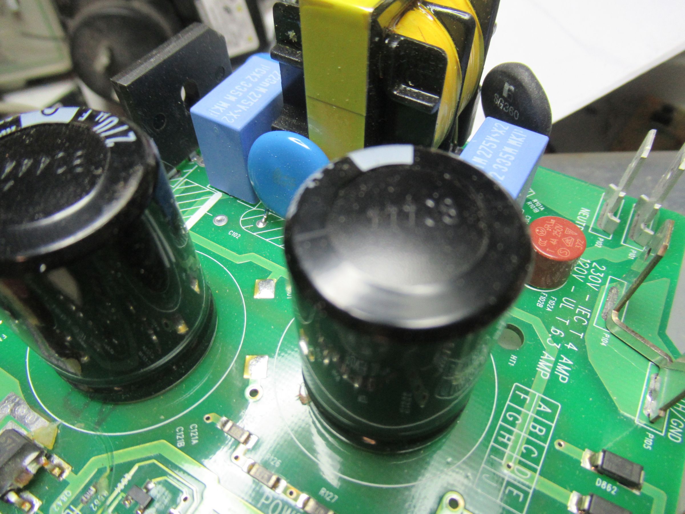 Recycle Old PCB Parts Into Sculptures : 4 Steps - Instructables