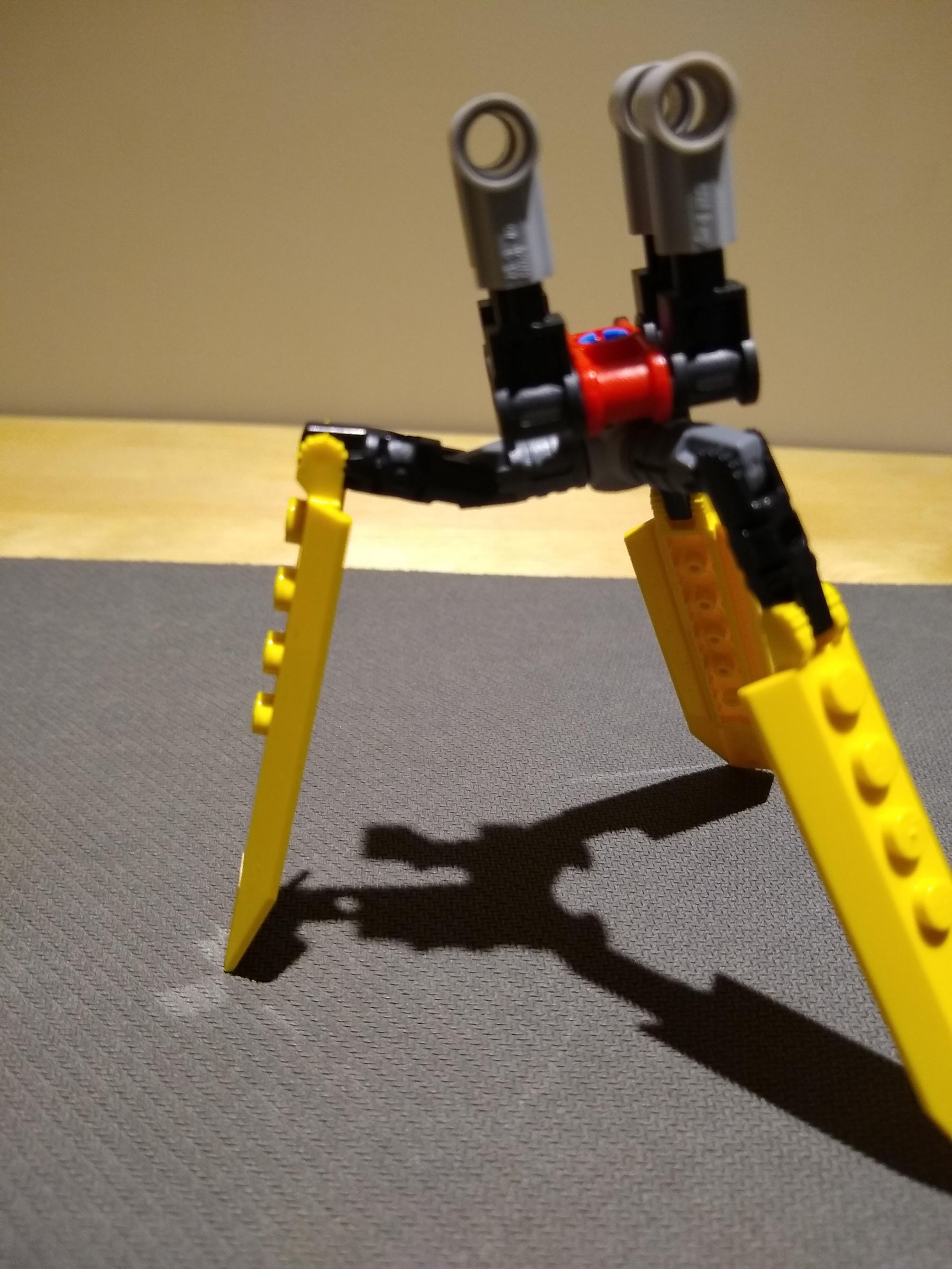 Lego Phone Tripod Jig/holder : 6 Steps - Instructables