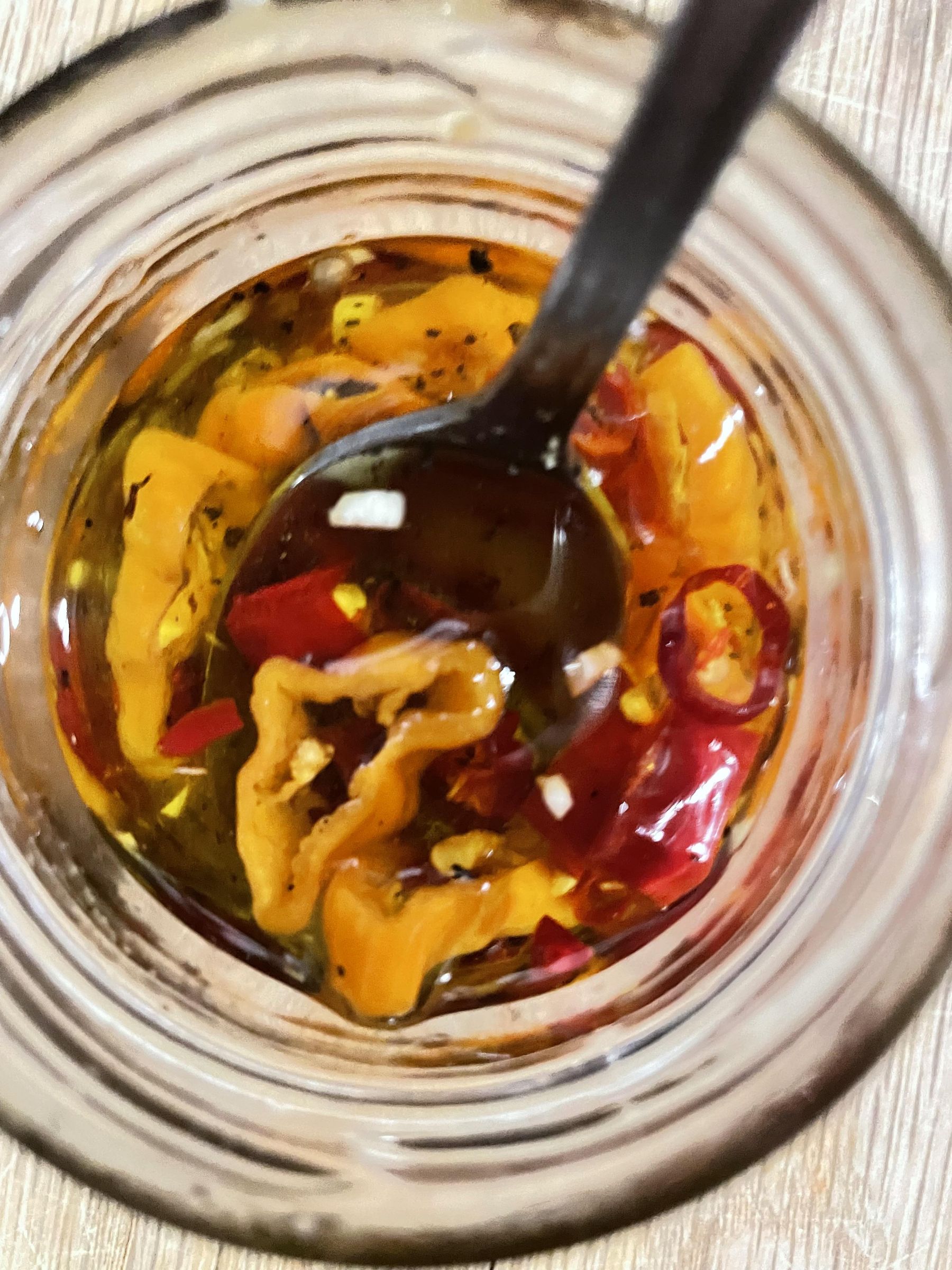 HOW TO MAKE CHILLI OIL : 7 Steps (with Pictures) - Instructables