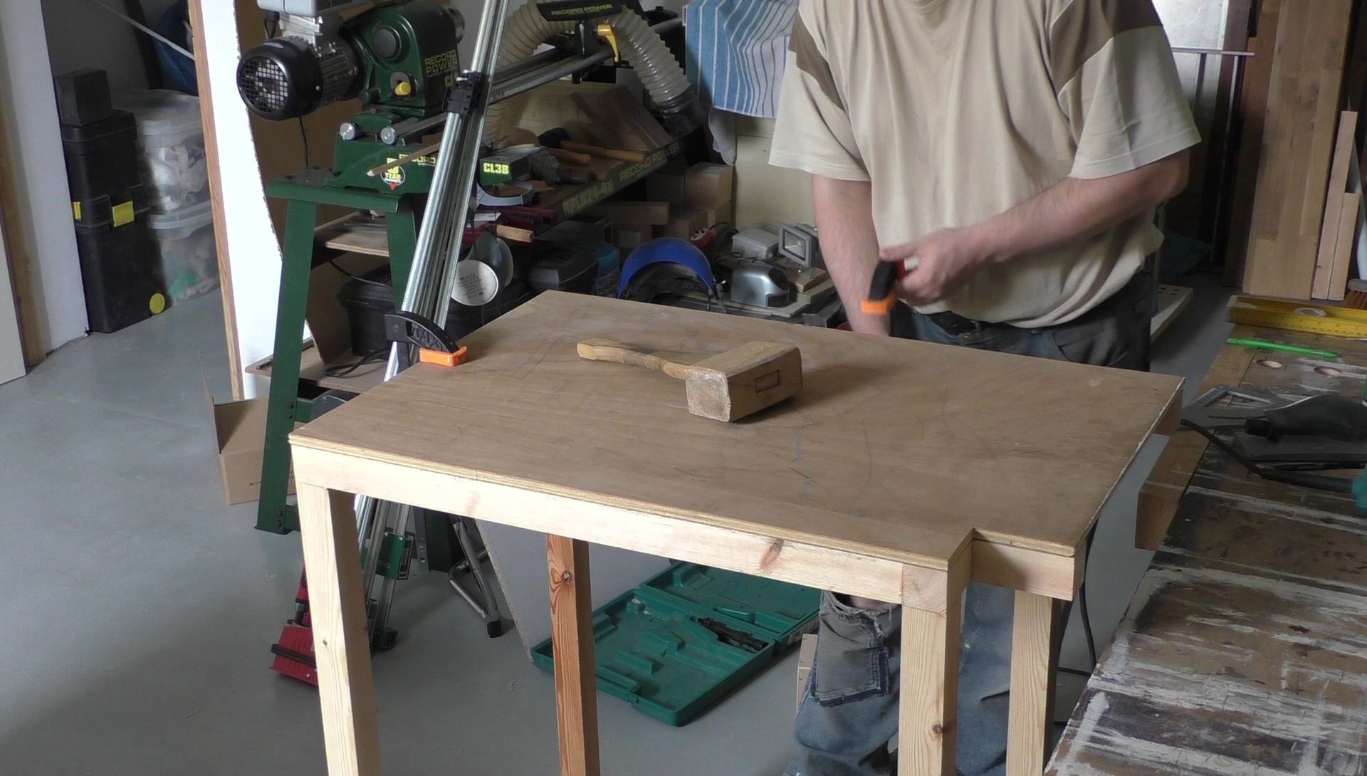 Custom Kitchen Sink Cabinet : 9 Steps (with Pictures) - Instructables