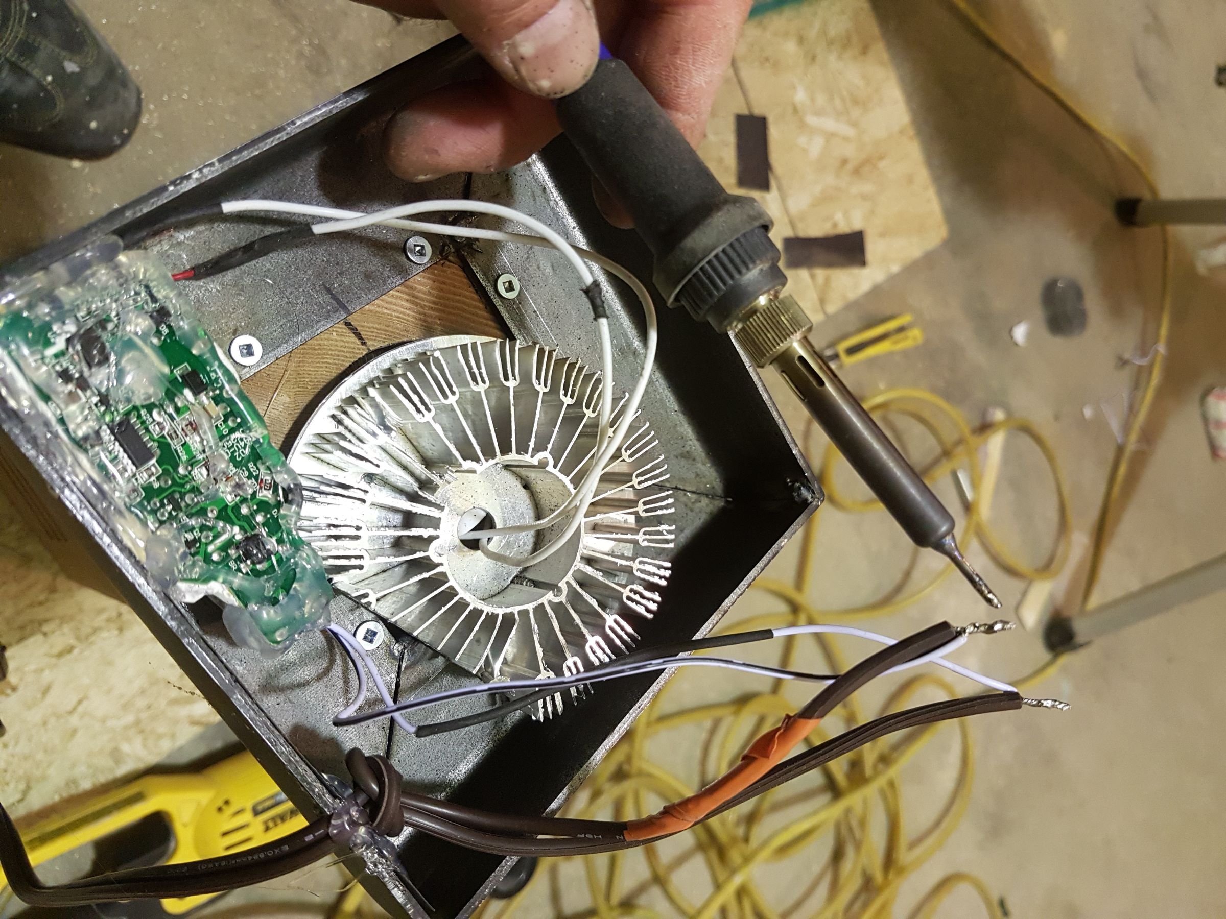 Modern Decorative Table Light : 9 Steps (with Pictures) - Instructables