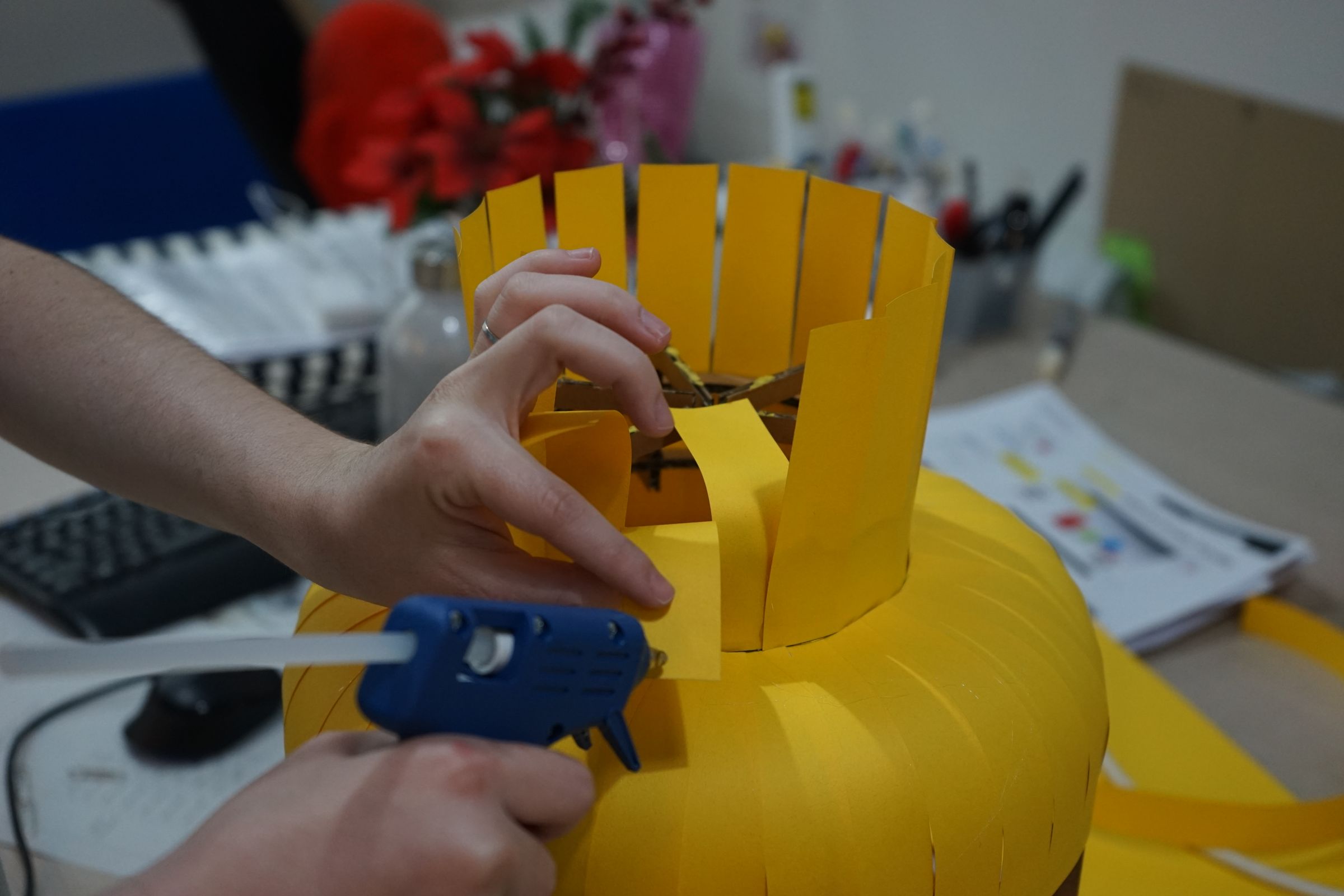 Lego Man Head Mask : 6 Steps (with Pictures) - Instructables