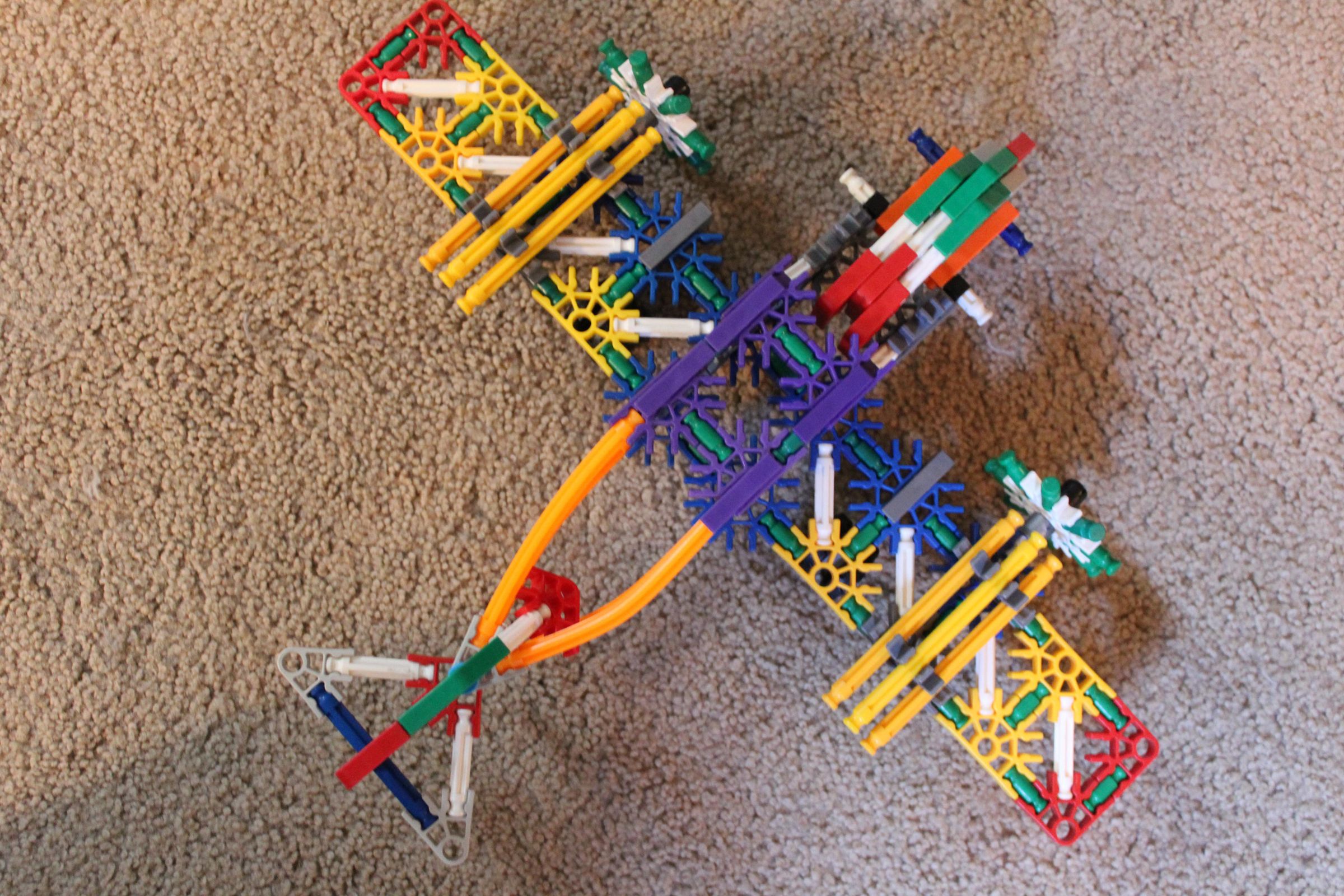 Little K'nex Airplane : 5 Steps - Instructables