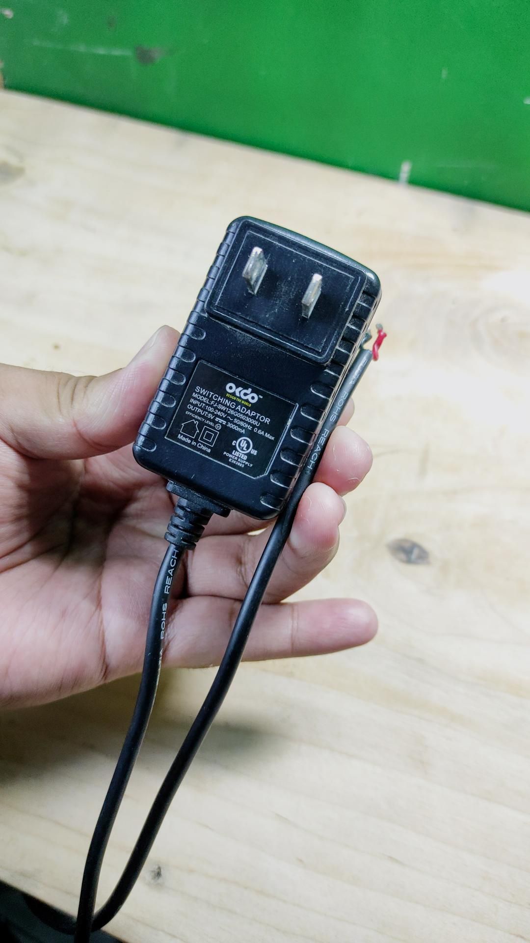 Homebrew PCB Shaker for Etching Using an Old DVD Rom! : 8 Steps (with ...