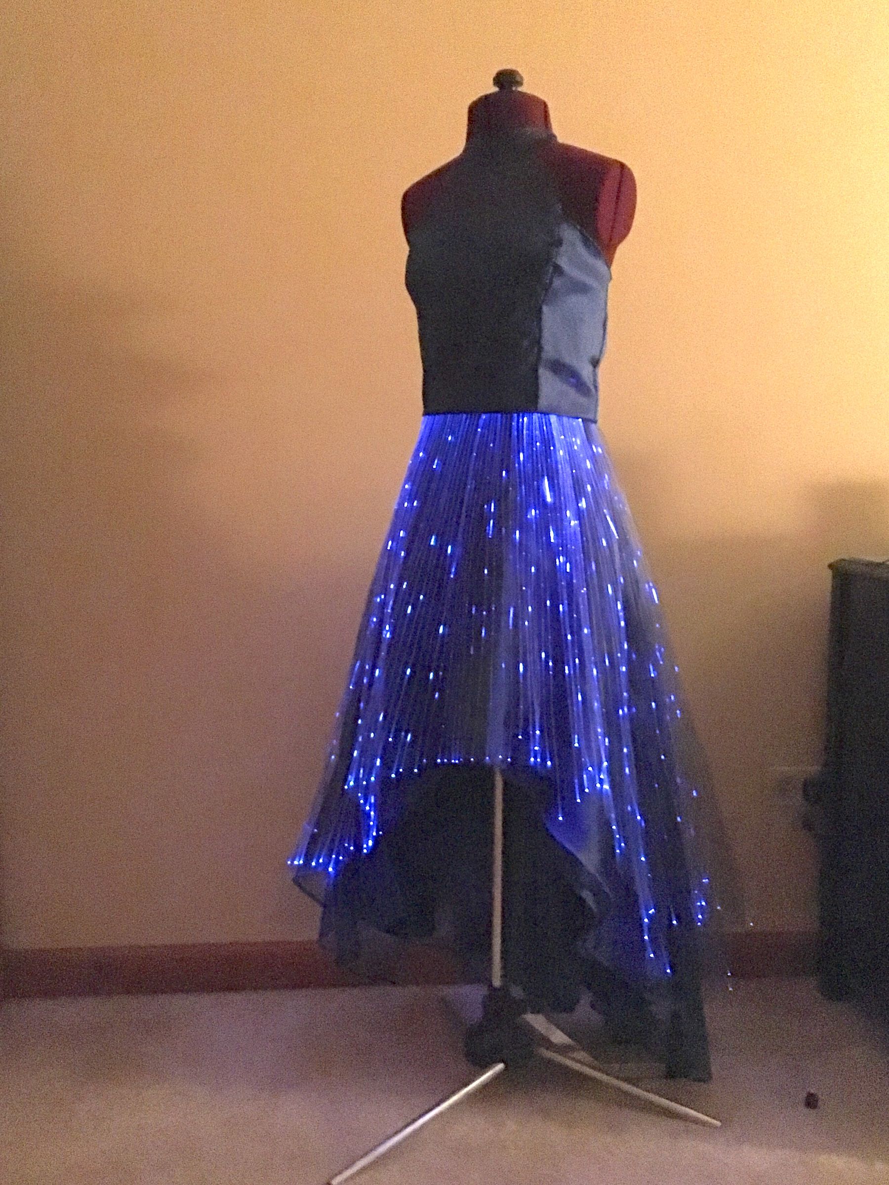 Color Changing Fiber Optic Fabric : 10 Steps (with Pictures ...