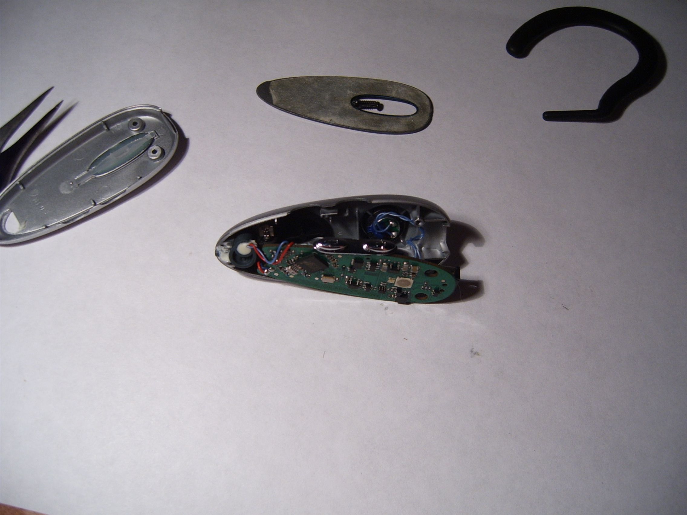 Jabra BT-350 Disassembly and Repair : 9 Steps - Instructables