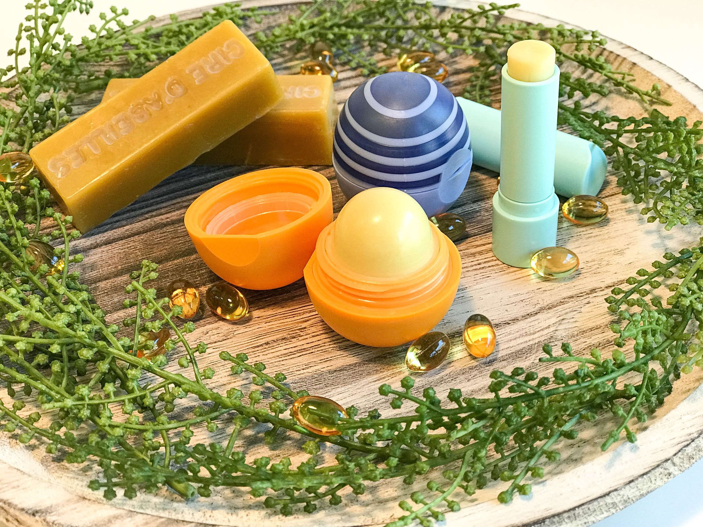 Natural Lip Balm - 5 Ingredients : 7 Steps (with Pictures) - Instructables