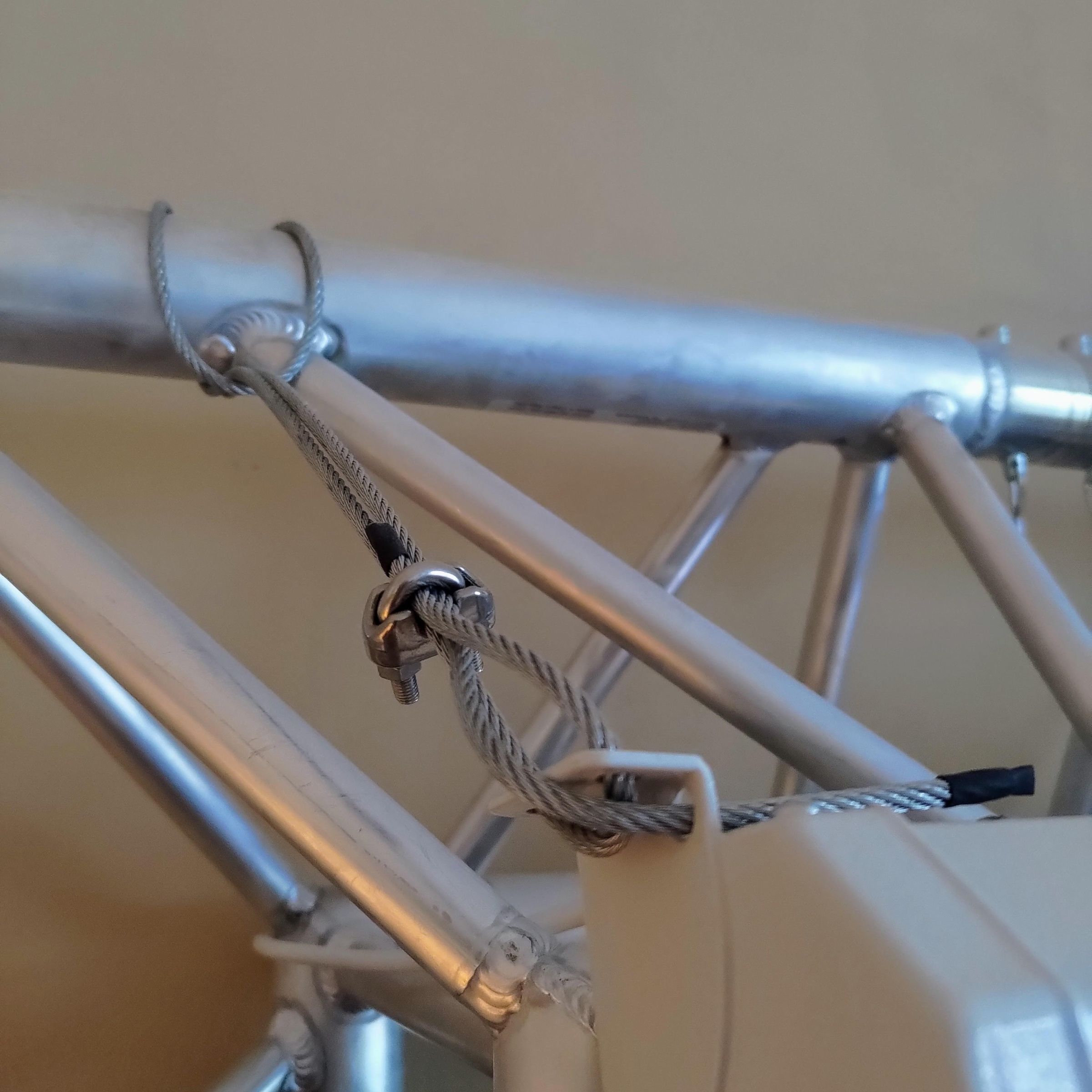 Truss Frame Shelving Unit With Home Theater : 10 Steps (with Pictures ...