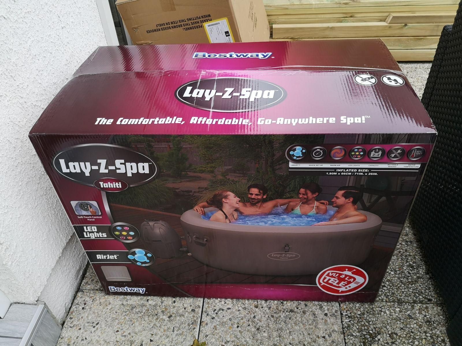 Make a Floating Deck for an Inflatable SPA, With a Motorized Cover ...
