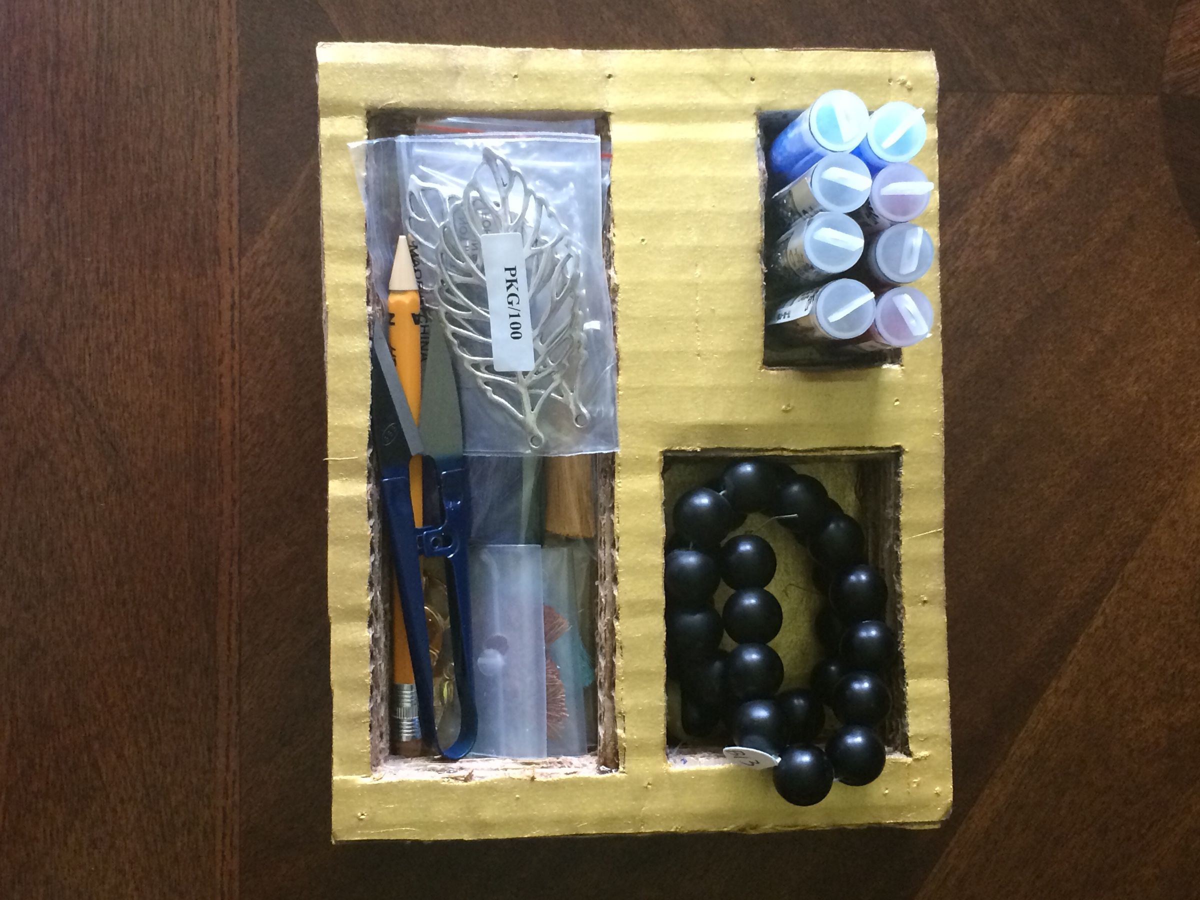 Table Organizer : 7 Steps (with Pictures) - Instructables