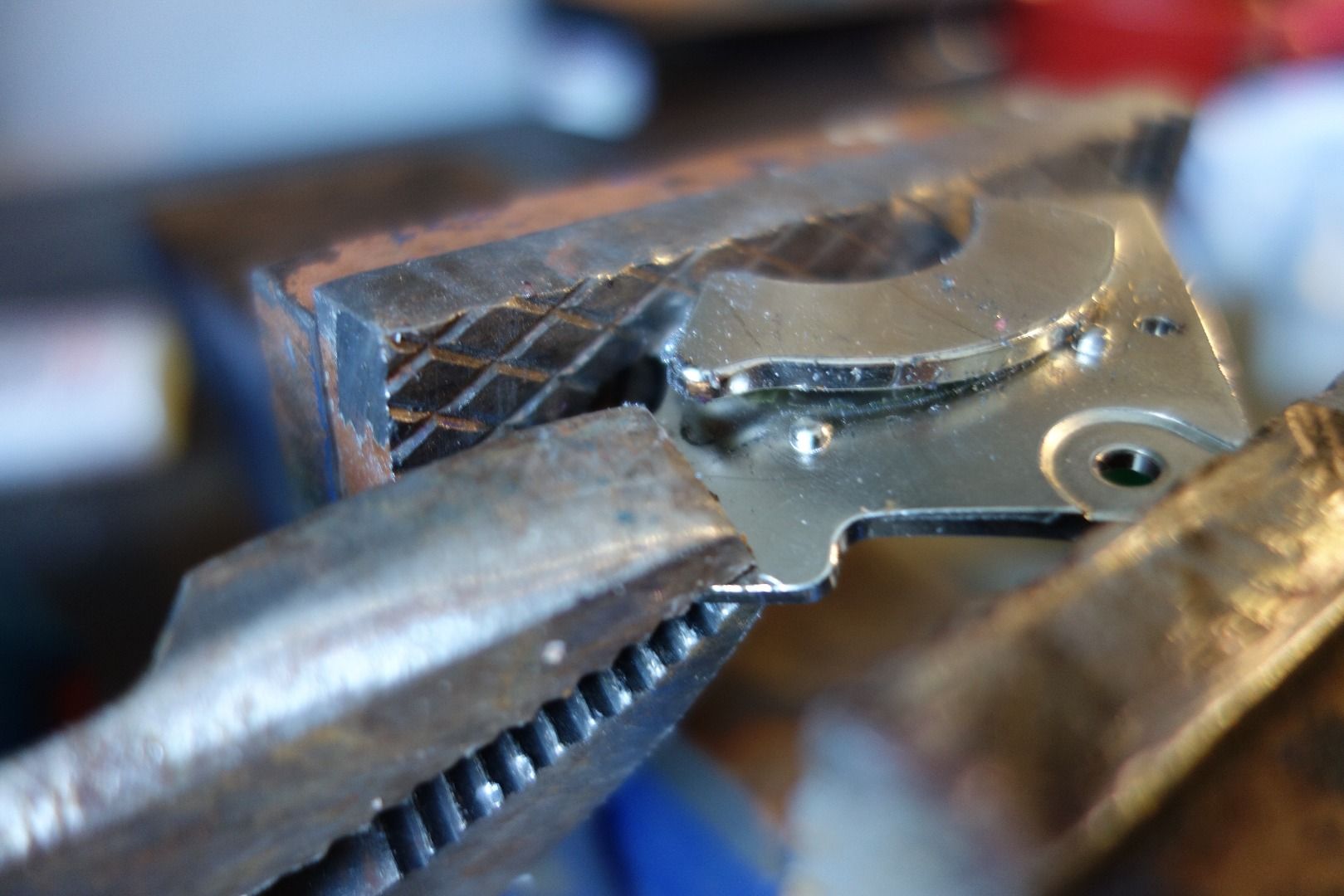 Easy Magnetic Locker Shelf : 6 Steps (with Pictures) - Instructables