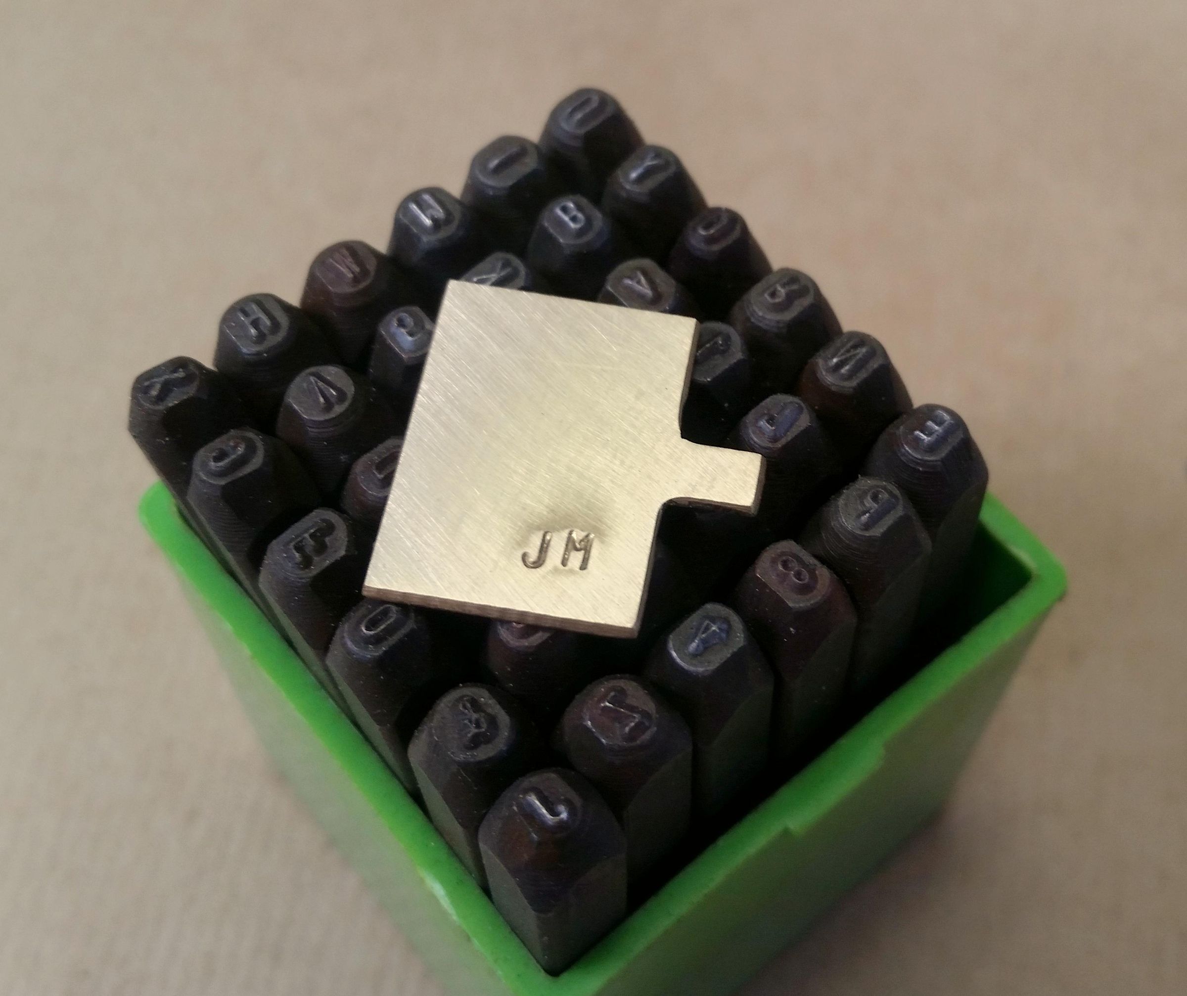 Make Your Own SD Card Locket From Scratch! : 13 Steps (with Pictures ...