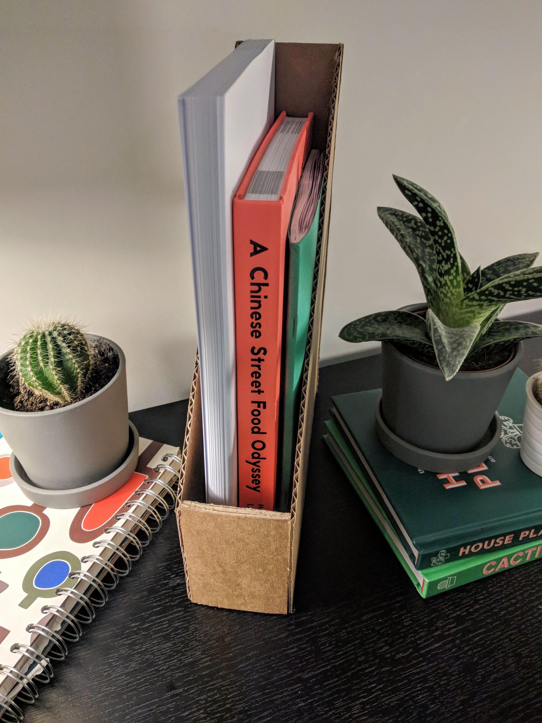 Cardboard File Holder : 6 Steps (with Pictures) - Instructables