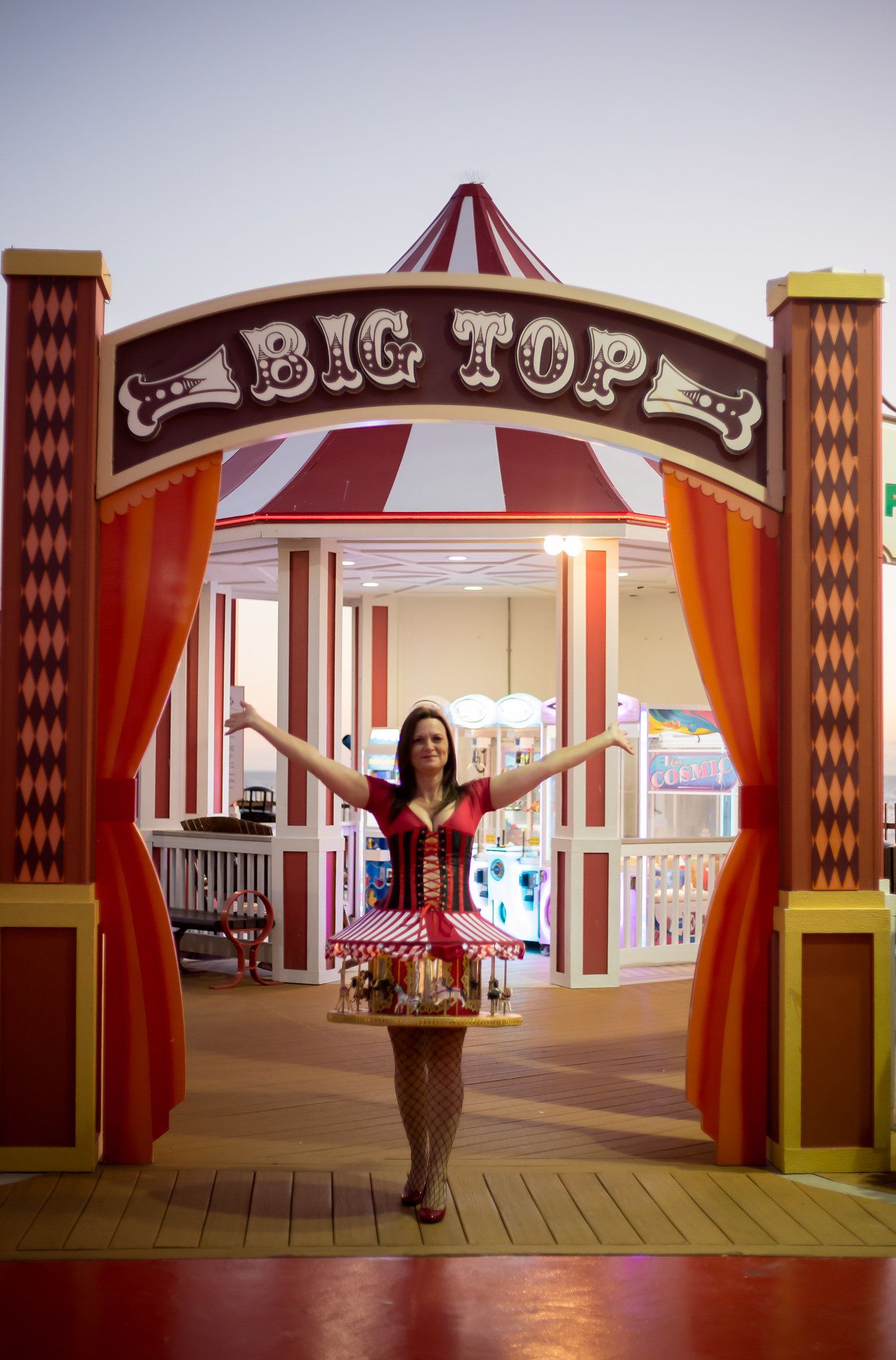 How to Make a Carousel Costume : 11 Steps (with Pictures) - Instructables