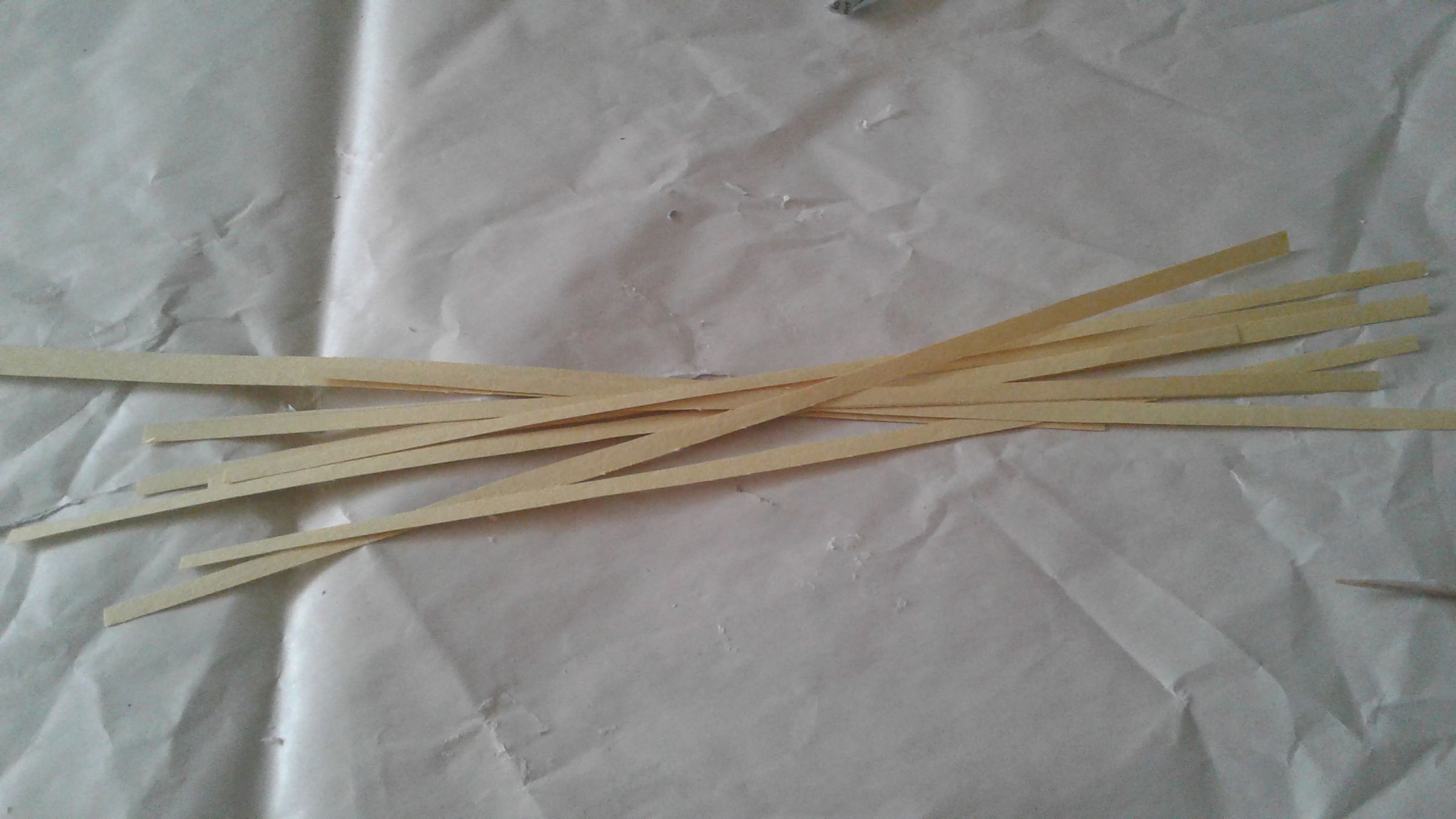 How to Make Newspaper Wall Hanging /DIY Wall Hanging With Newspaper ...