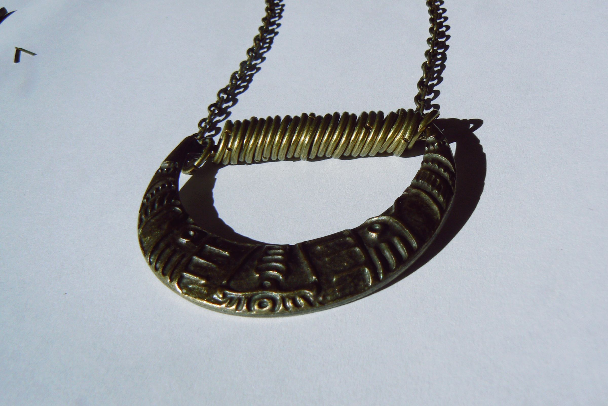 Buckle Necklace : 8 Steps (with Pictures) - Instructables