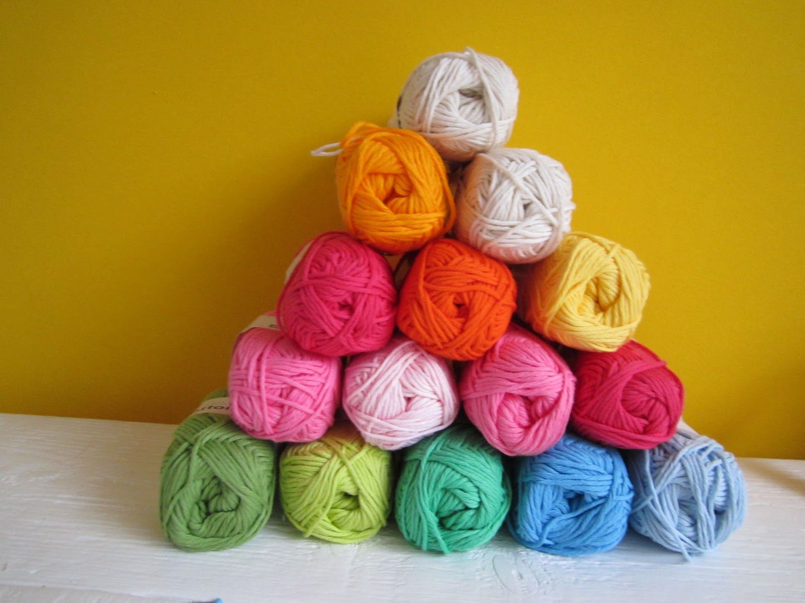 Little Yarn Toques : 6 Steps (with Pictures) - Instructables