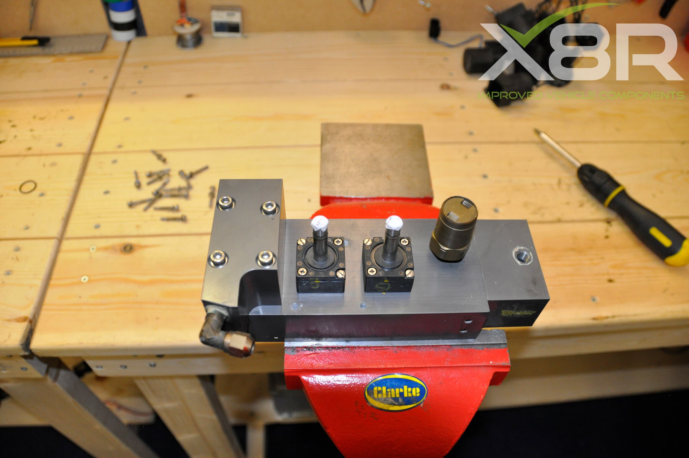 Range Rover P38 EAS Air Suspension Valve Block O-rings and Diaphragm ...