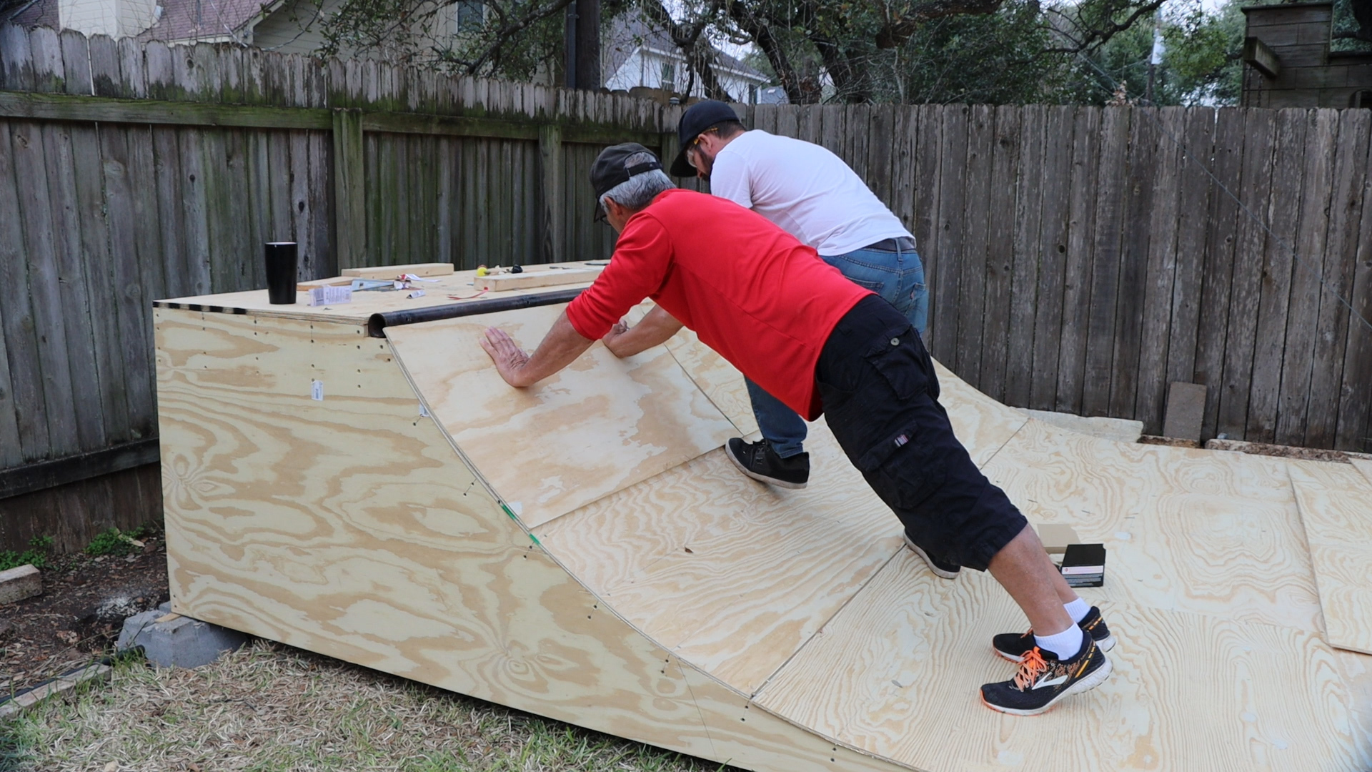 How to Make a Mini Ramp (DIY Halfpipe) : 12 Steps (with Pictures ...