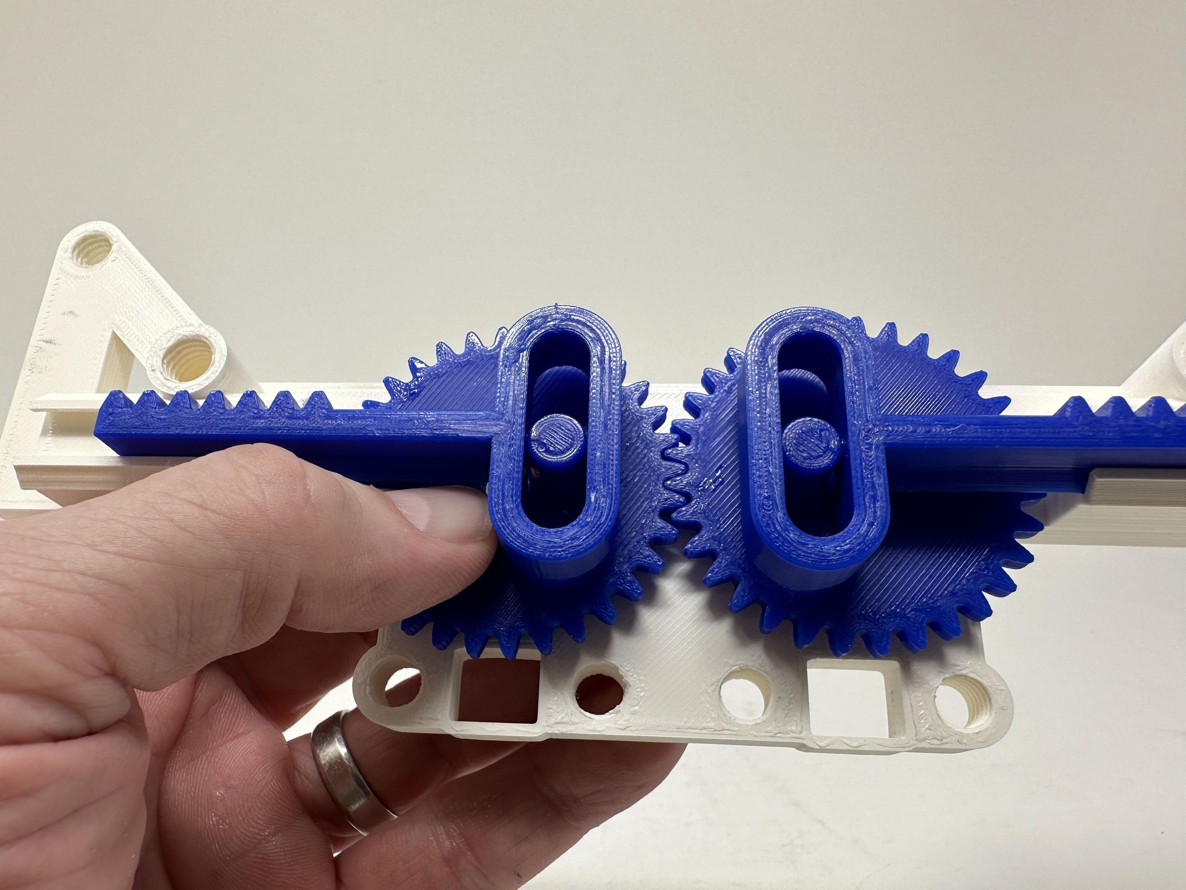 Marblevator, Grippers : 4 Steps (with Pictures) - Instructables