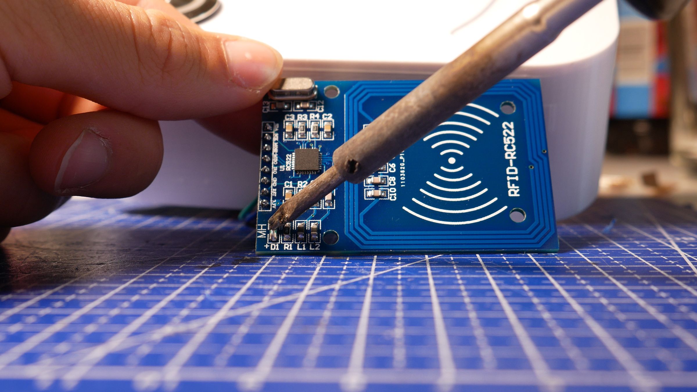 Juuke - a RFID Music Player for Elderly and Kids : 10 Steps (with ...