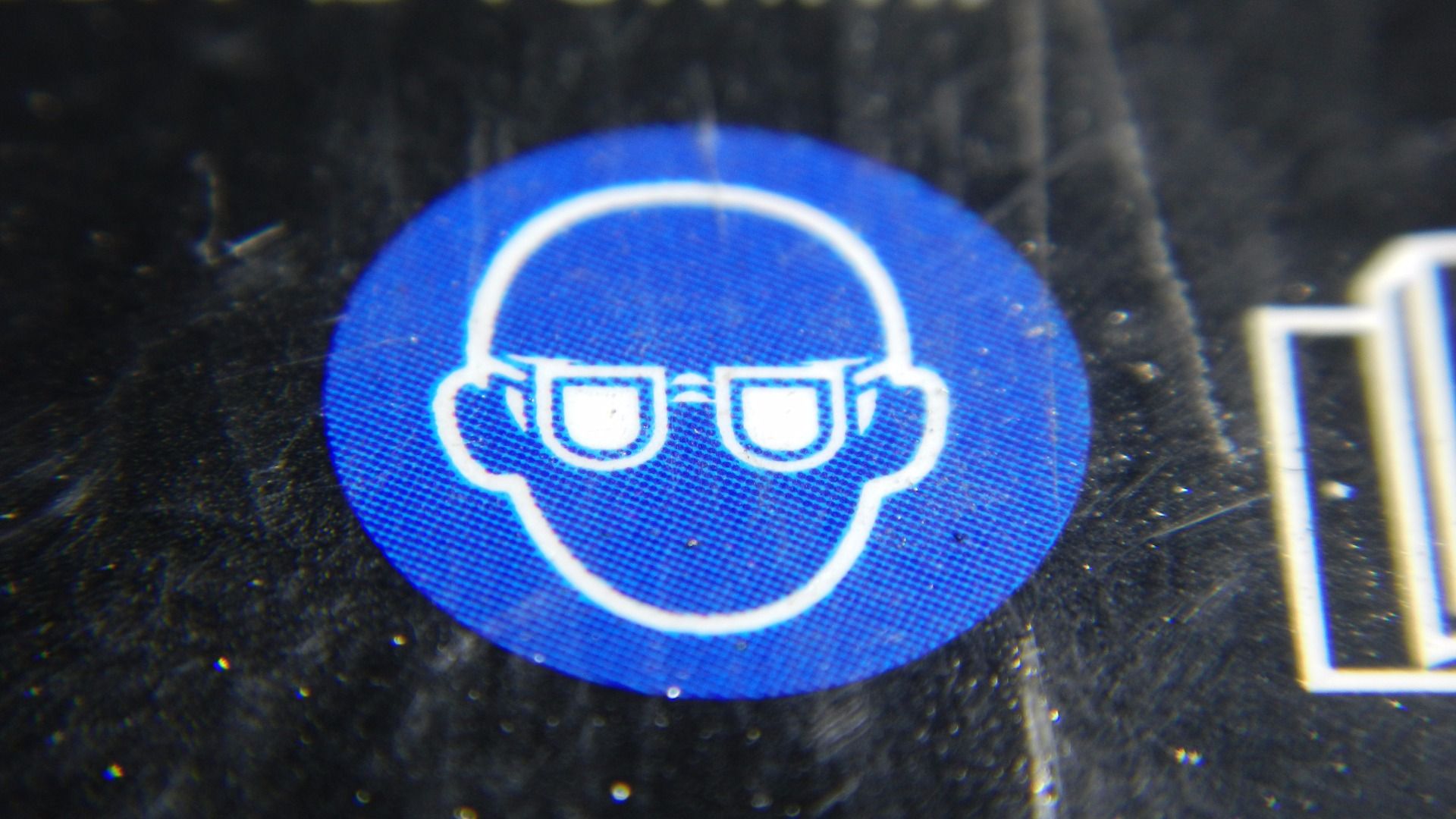 How to Repair Philips Driver Bit Tip : 4 Steps - Instructables