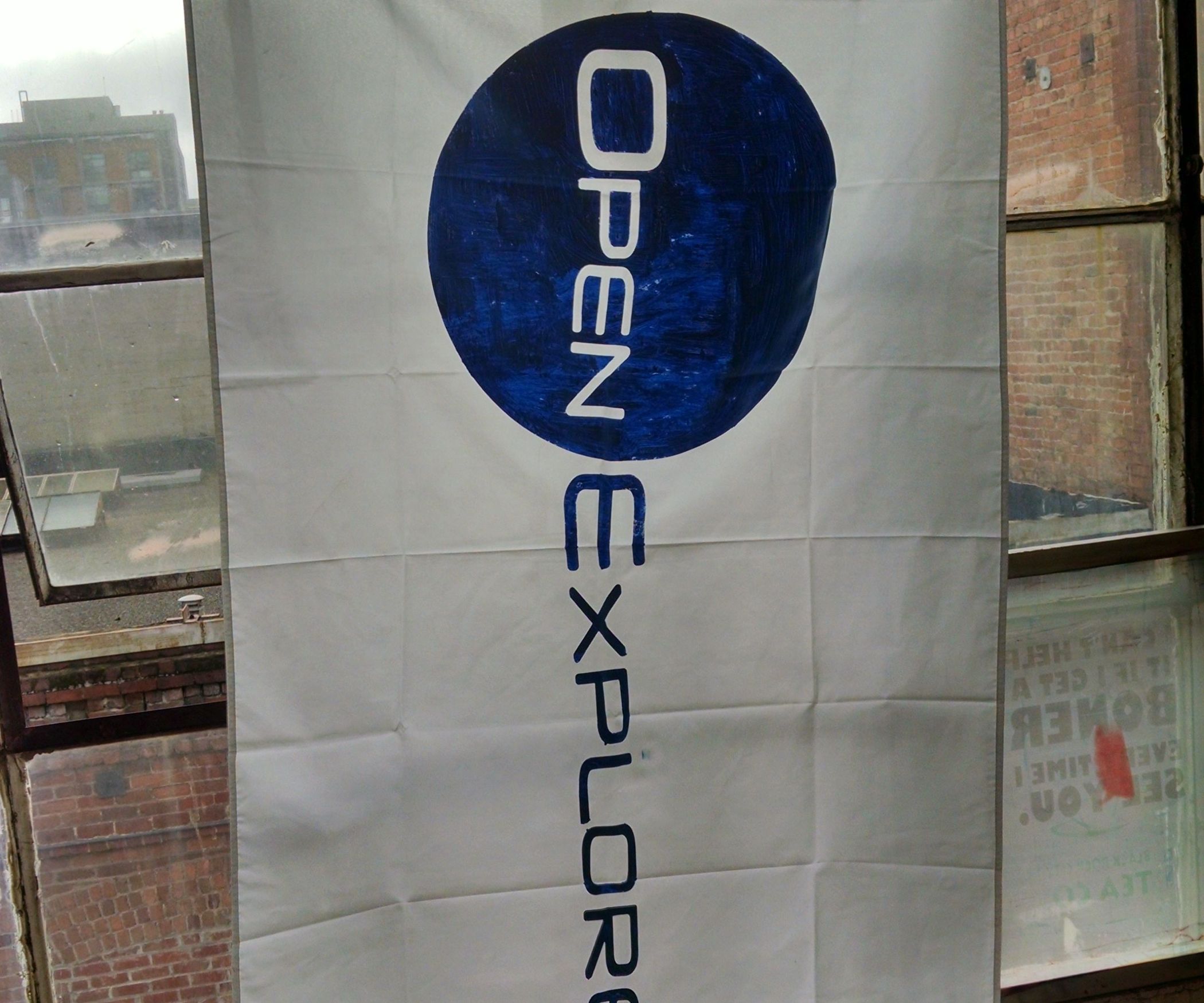 DIY Portable Expedition Flag : 7 Steps - Instructables