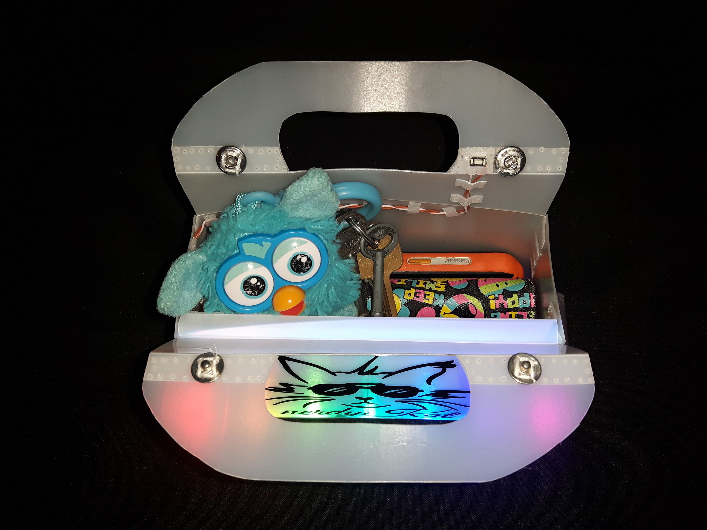 LED HDPE Plastic Handbag : 10 Steps (with Pictures) - Instructables