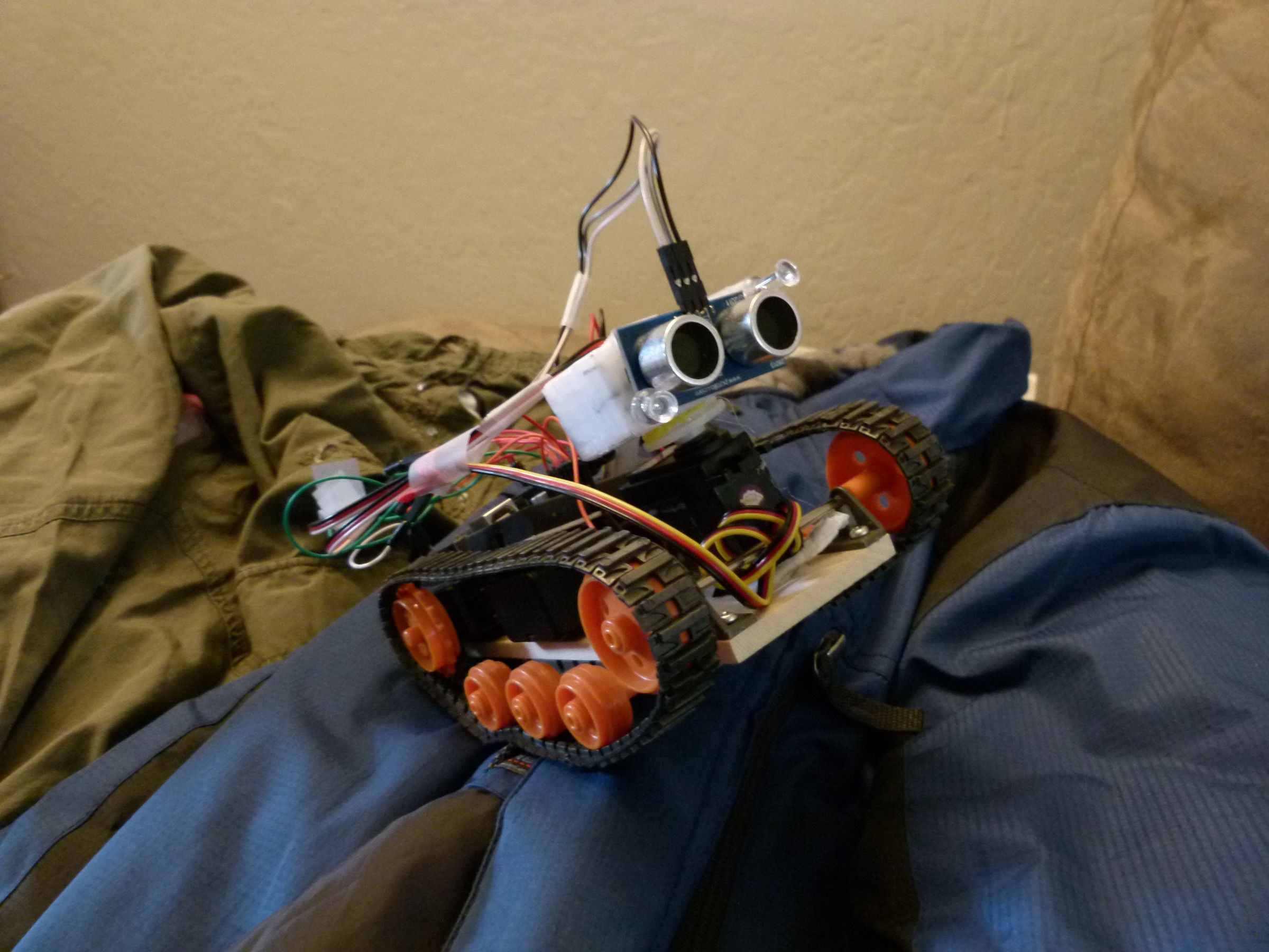 Arduino Obstacle Avoidance Robot (NEW SCHEMATIC) : 5 Steps - Instructables