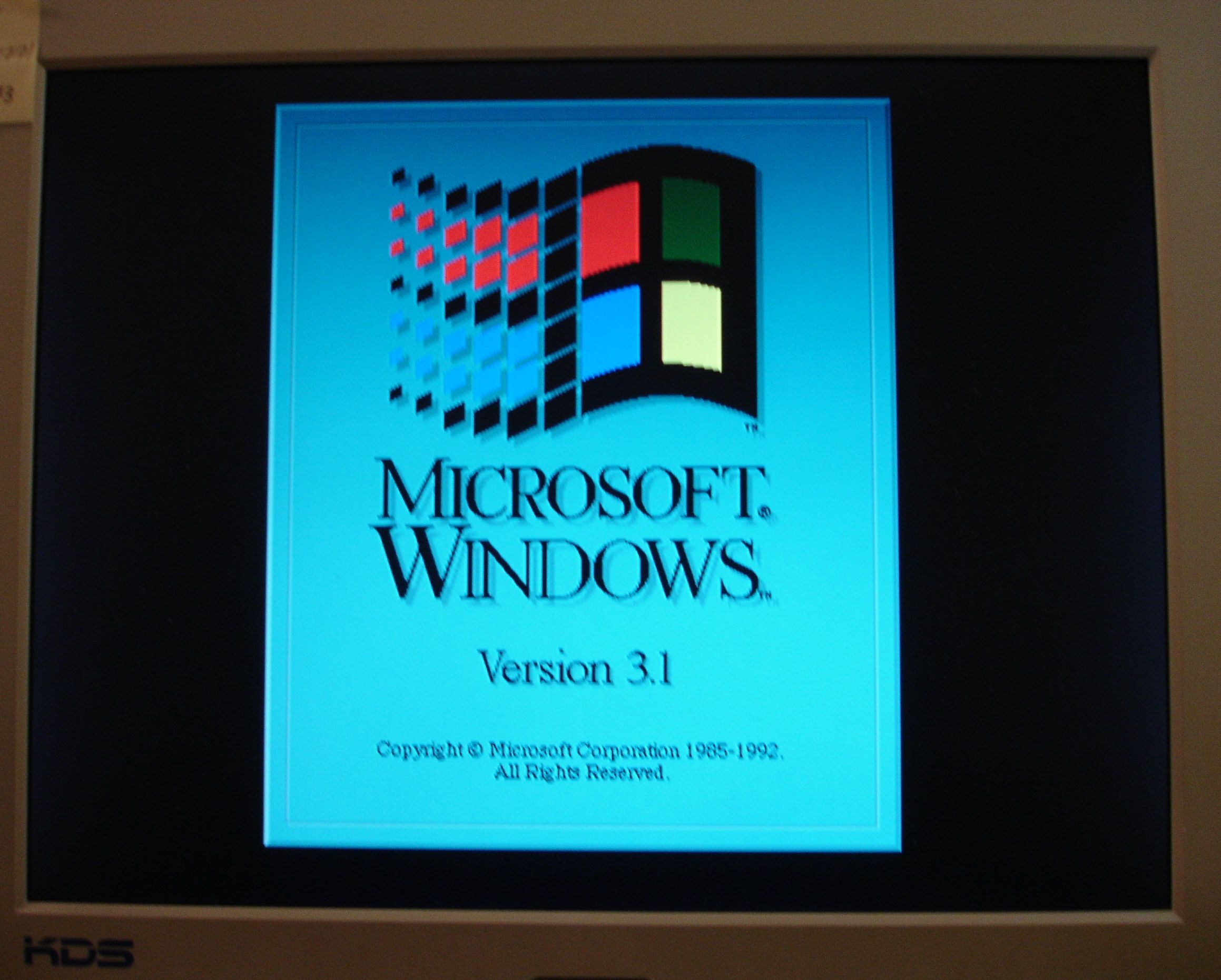 Revive a Prehistoric Dinosaur... an IBM PS2 55SX ! : 15 Steps ...