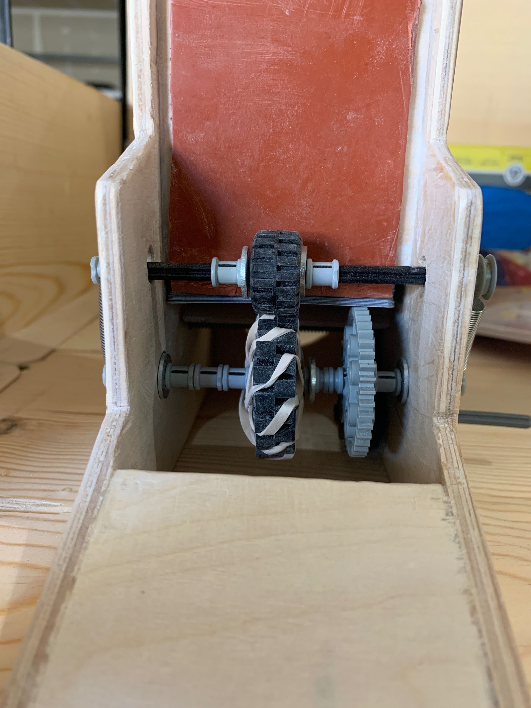 Card Feeder for a Trading Card Machine : 10 Steps (with Pictures ...