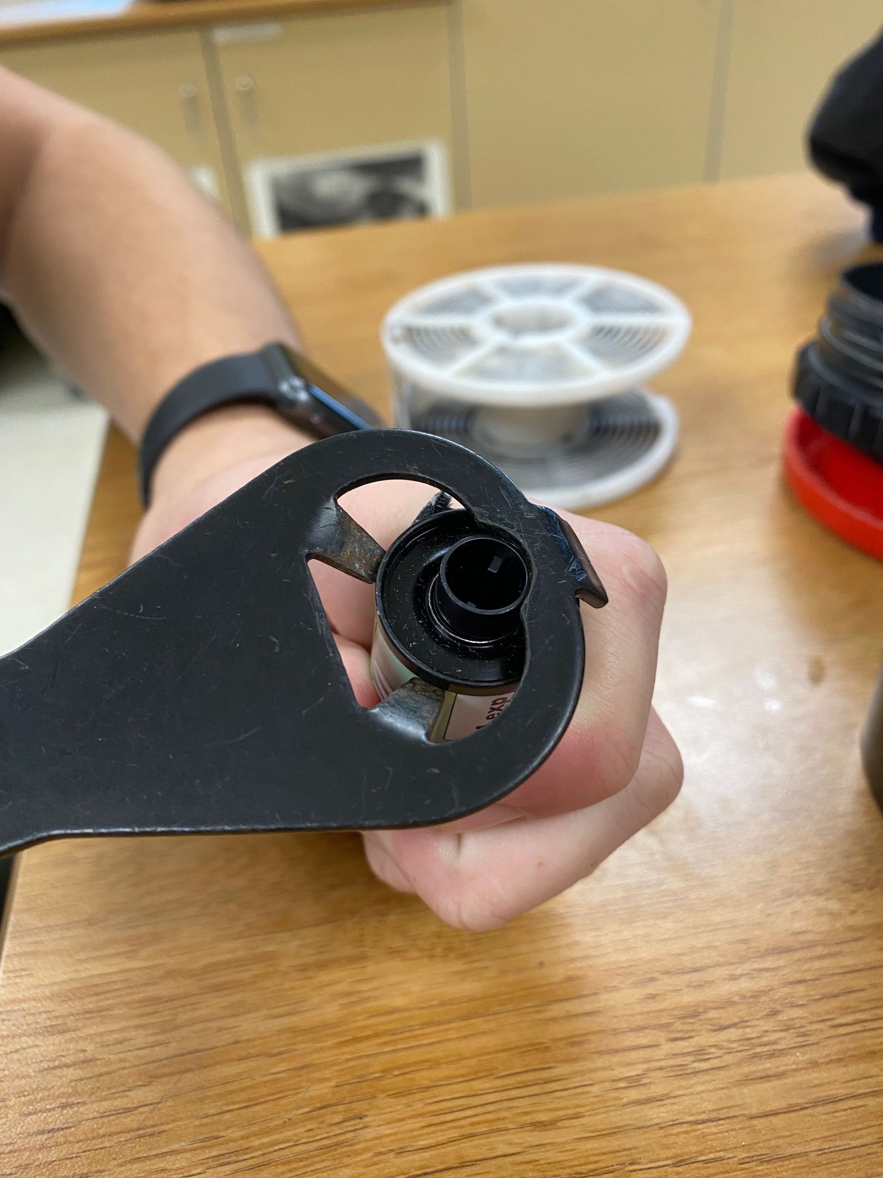 Loading Film Into Developing Tanks : 9 Steps - Instructables