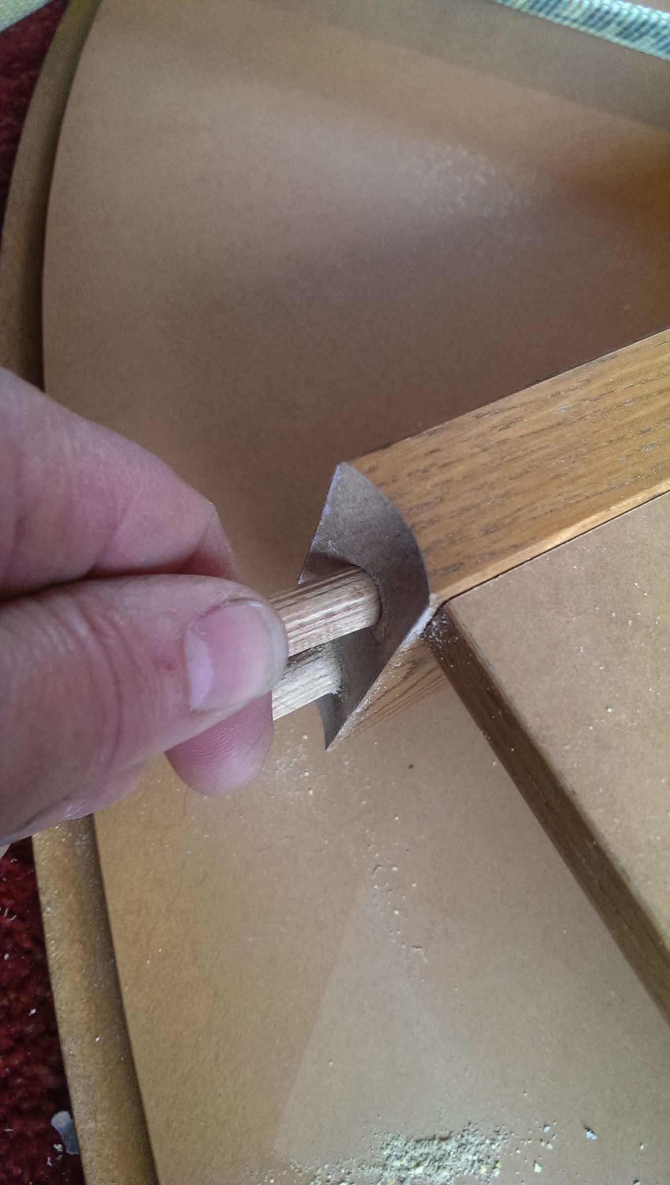 Loose Leg on Table Fix. : 5 Steps (with Pictures) - Instructables