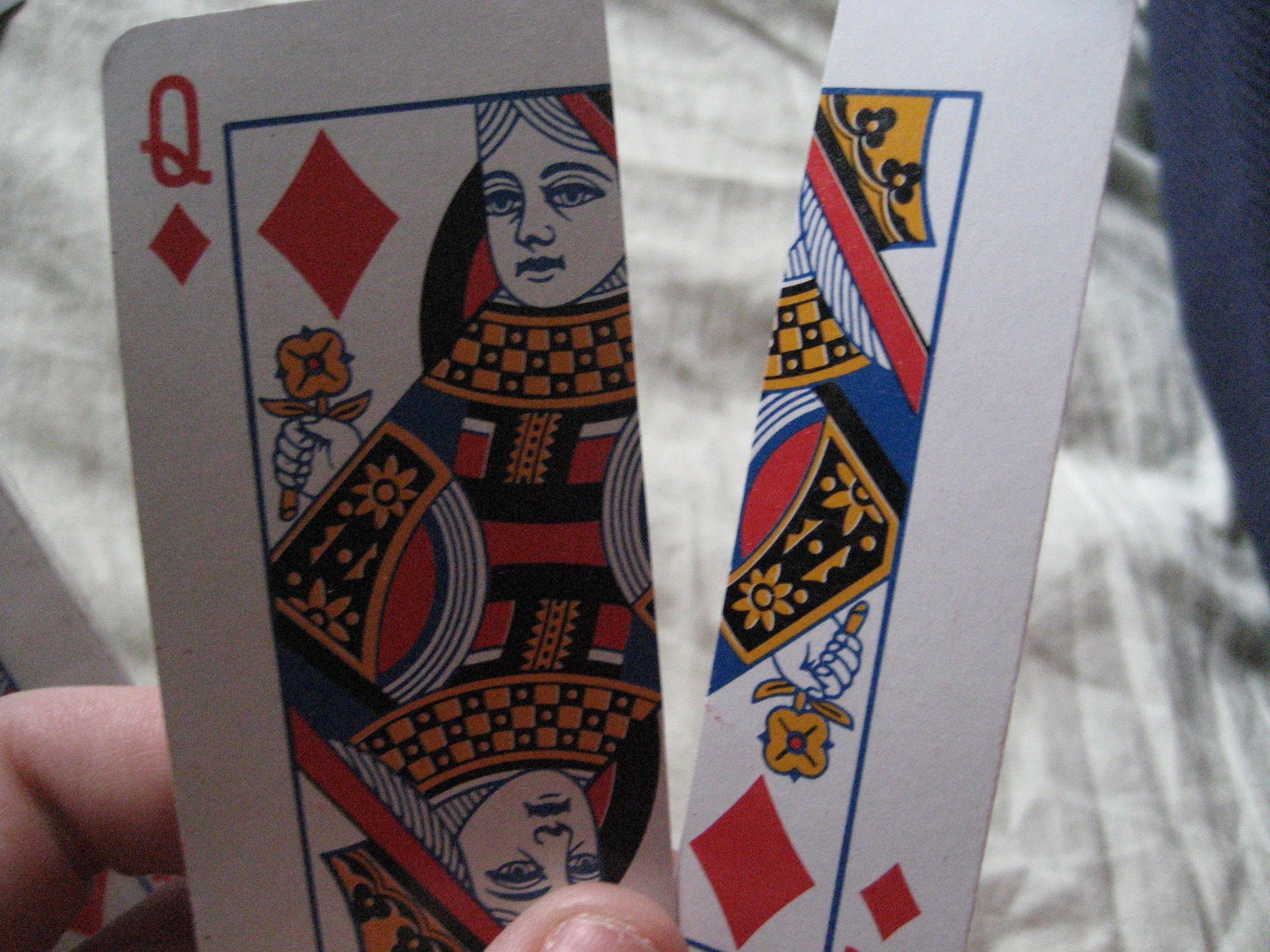 Playing Card Wallet : 4 Steps - Instructables